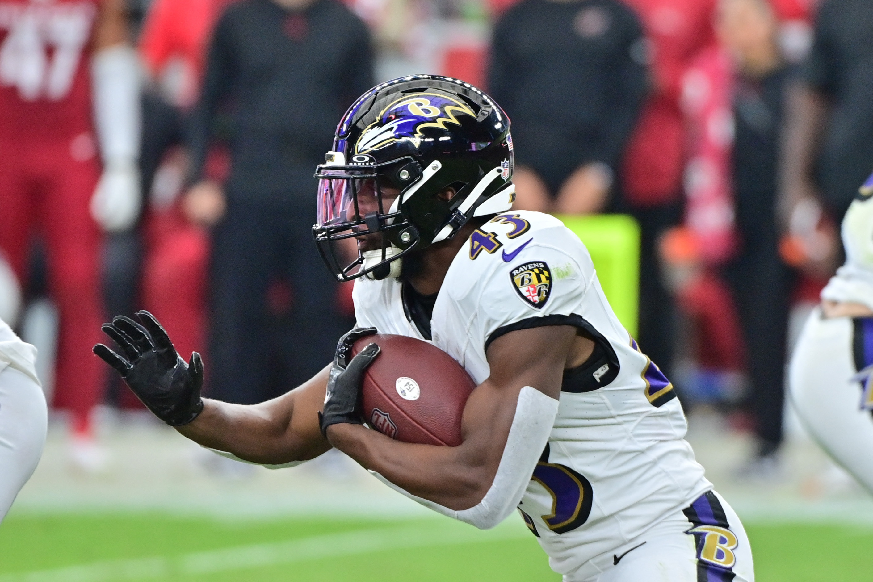 Gus Edwards racks up 3 TDs as Ravens fend off Cardinals | Reuters