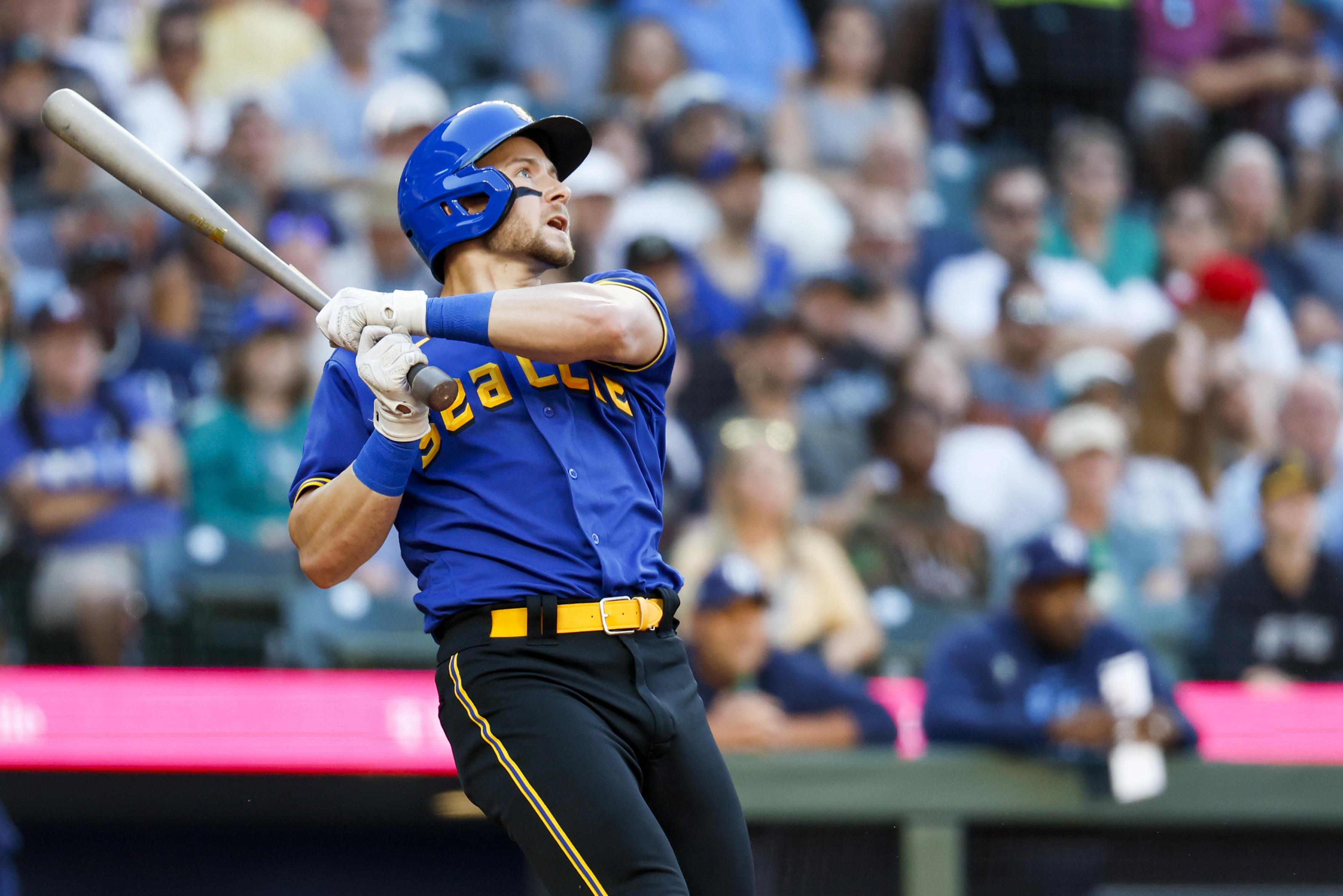 Down by 4 early, Rays roll to 15-4 win over Mariners | Reuters