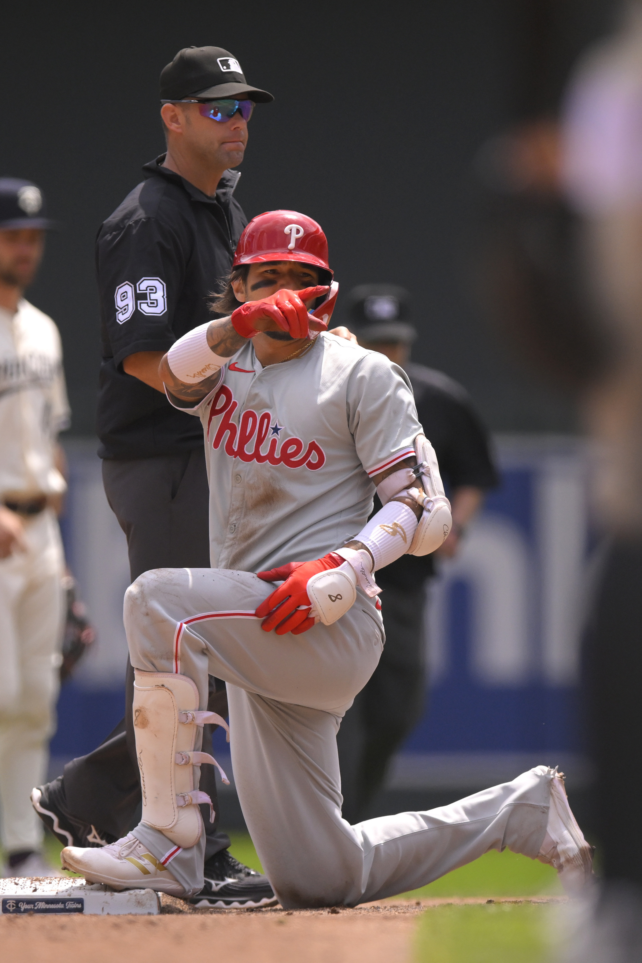 Max Kepler's winning hit allows Twins to silence Phillies | Reuters