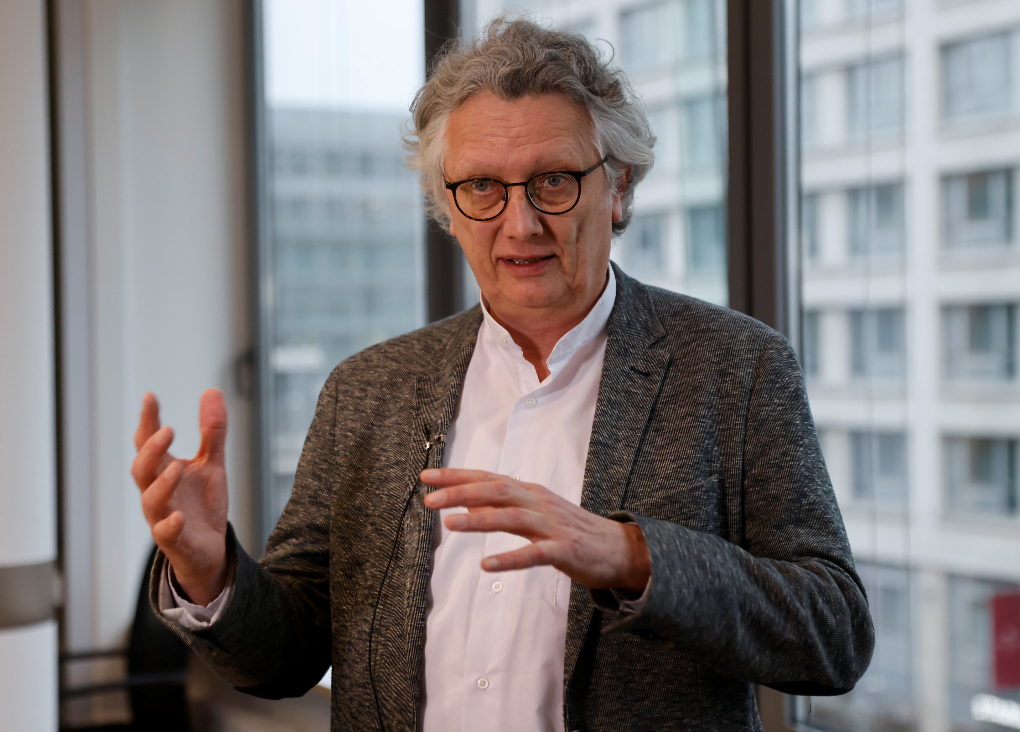 Dermapharm aims to start making Pfizer shot at second site by May | Reuters