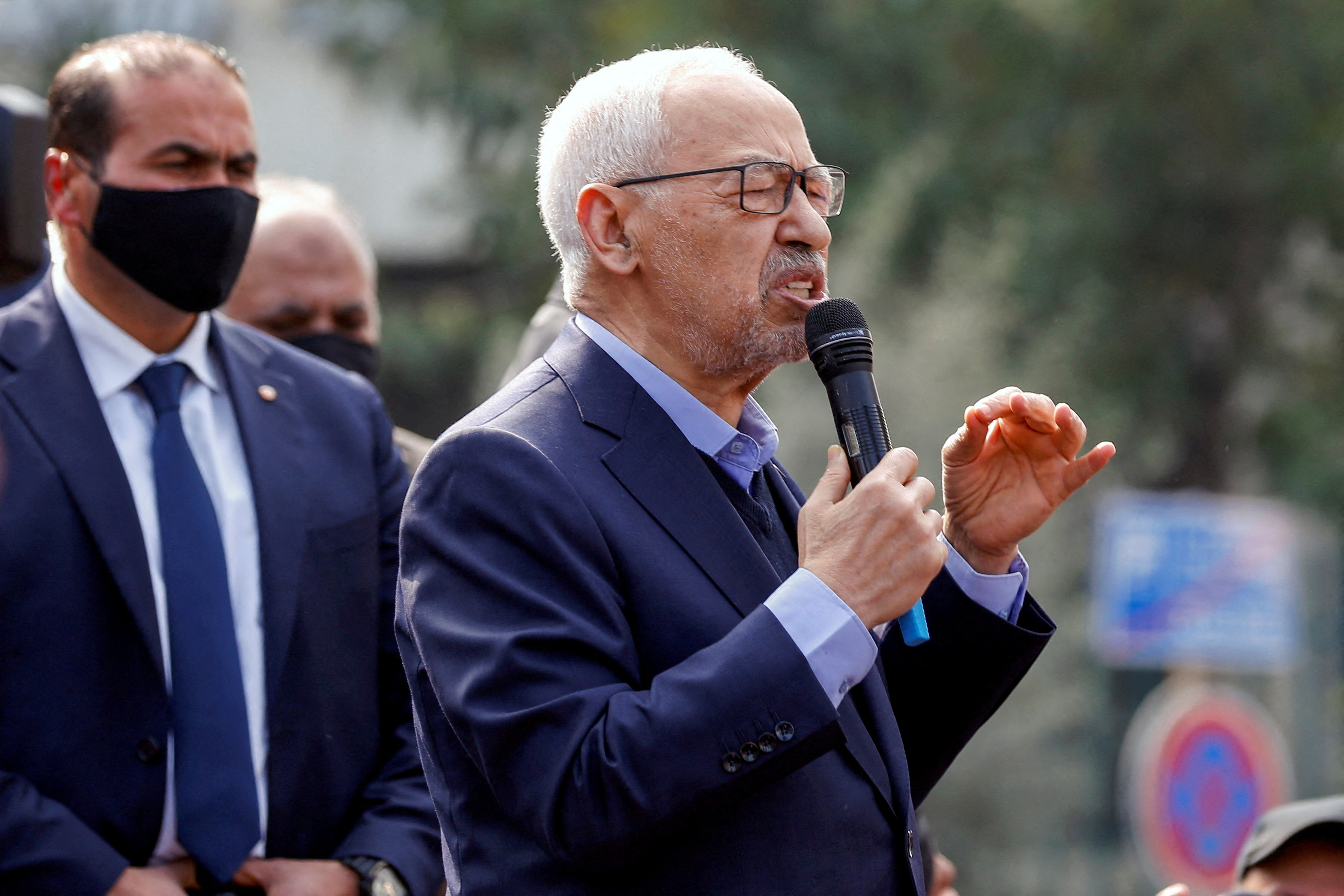 Tunisia opposition leader Ghannouchi begins hunger strike in prison ...
