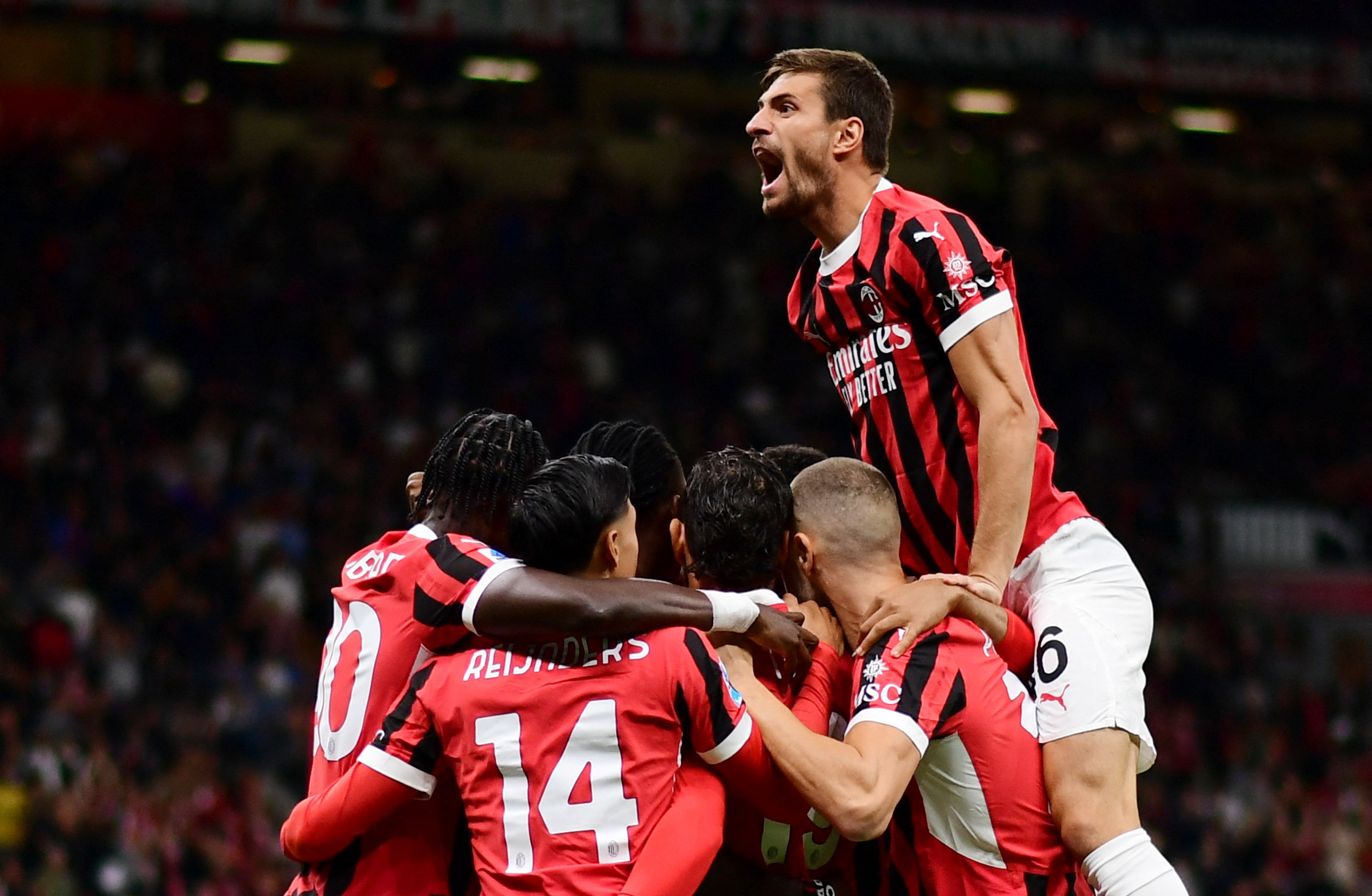 Milan's four-goal blitz crush Venezia | Reuters