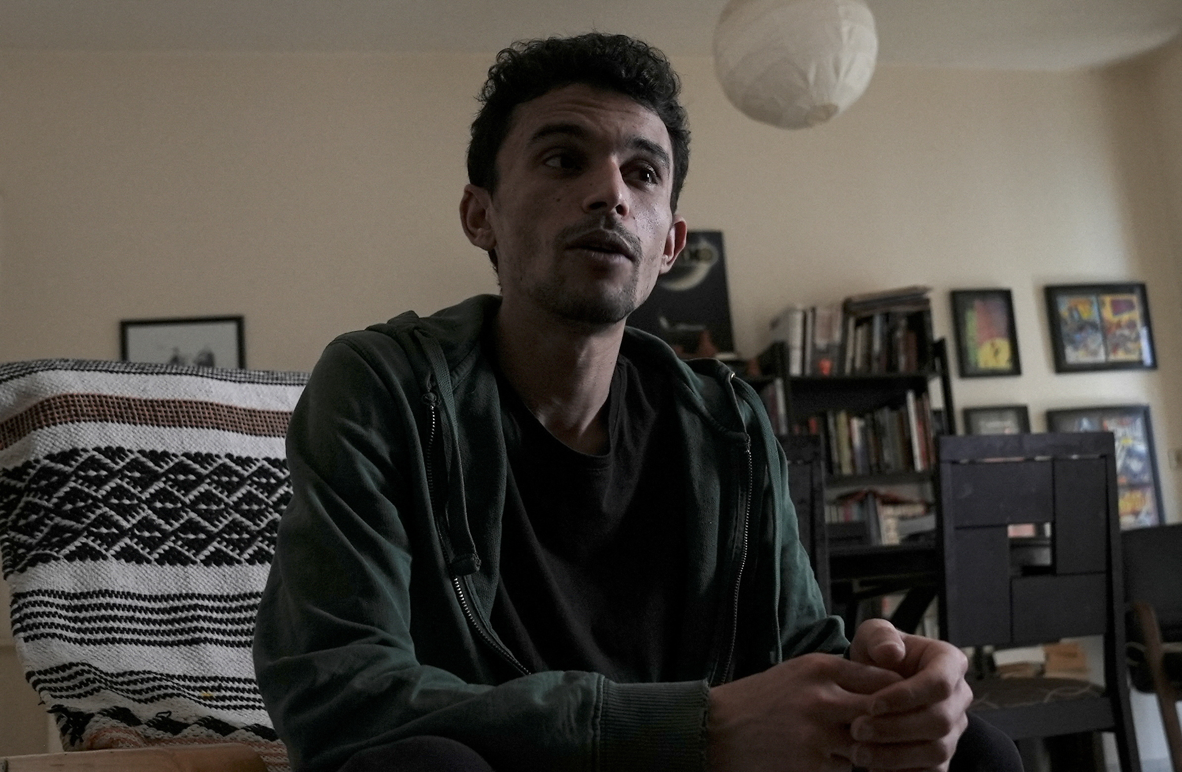 Syrian refugees deported from Lebanon face arrest, conscription, say ...