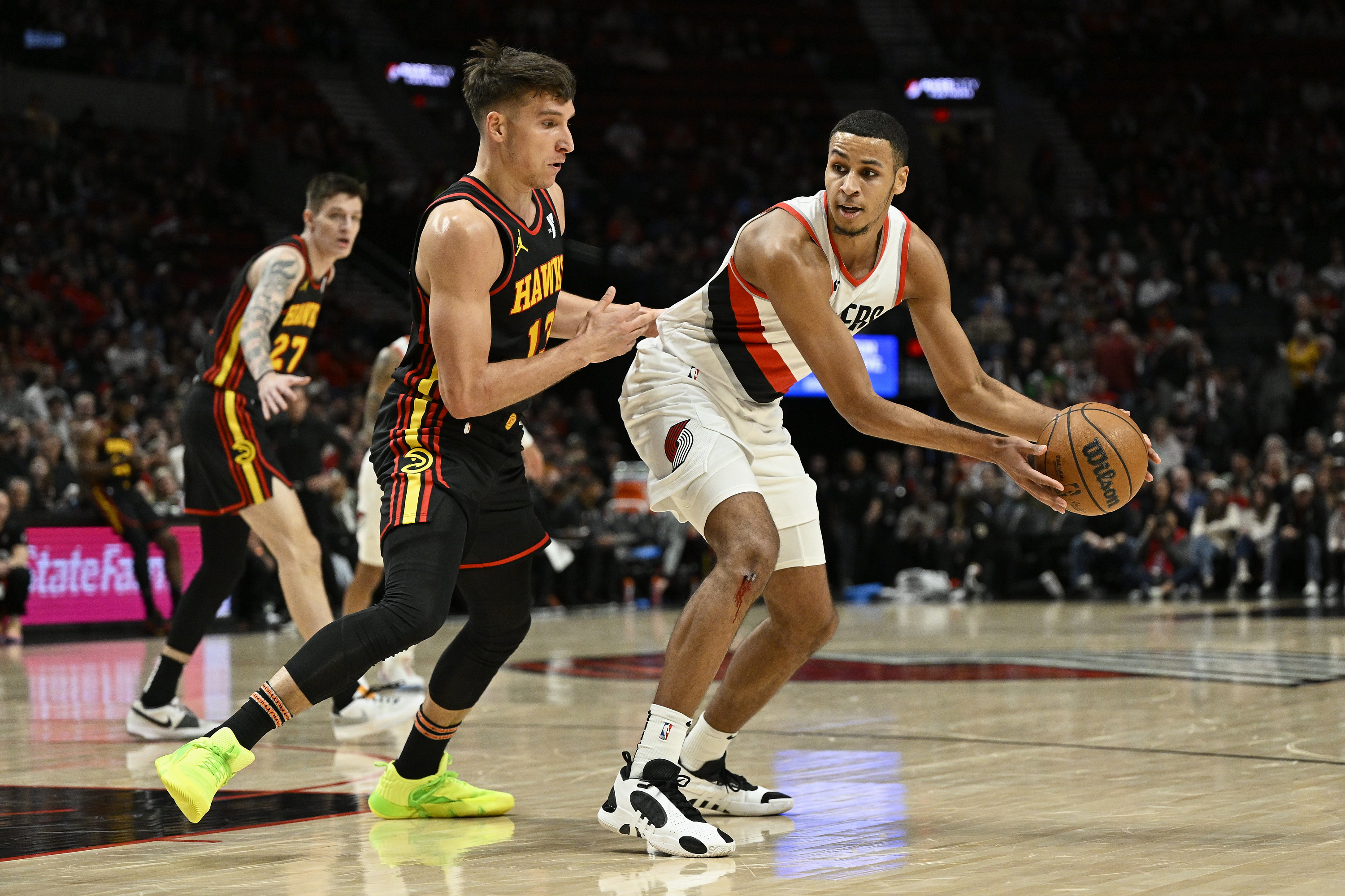 Anfernee Simons, Deandre Ayton help Blazers beat Hawks | Reuters