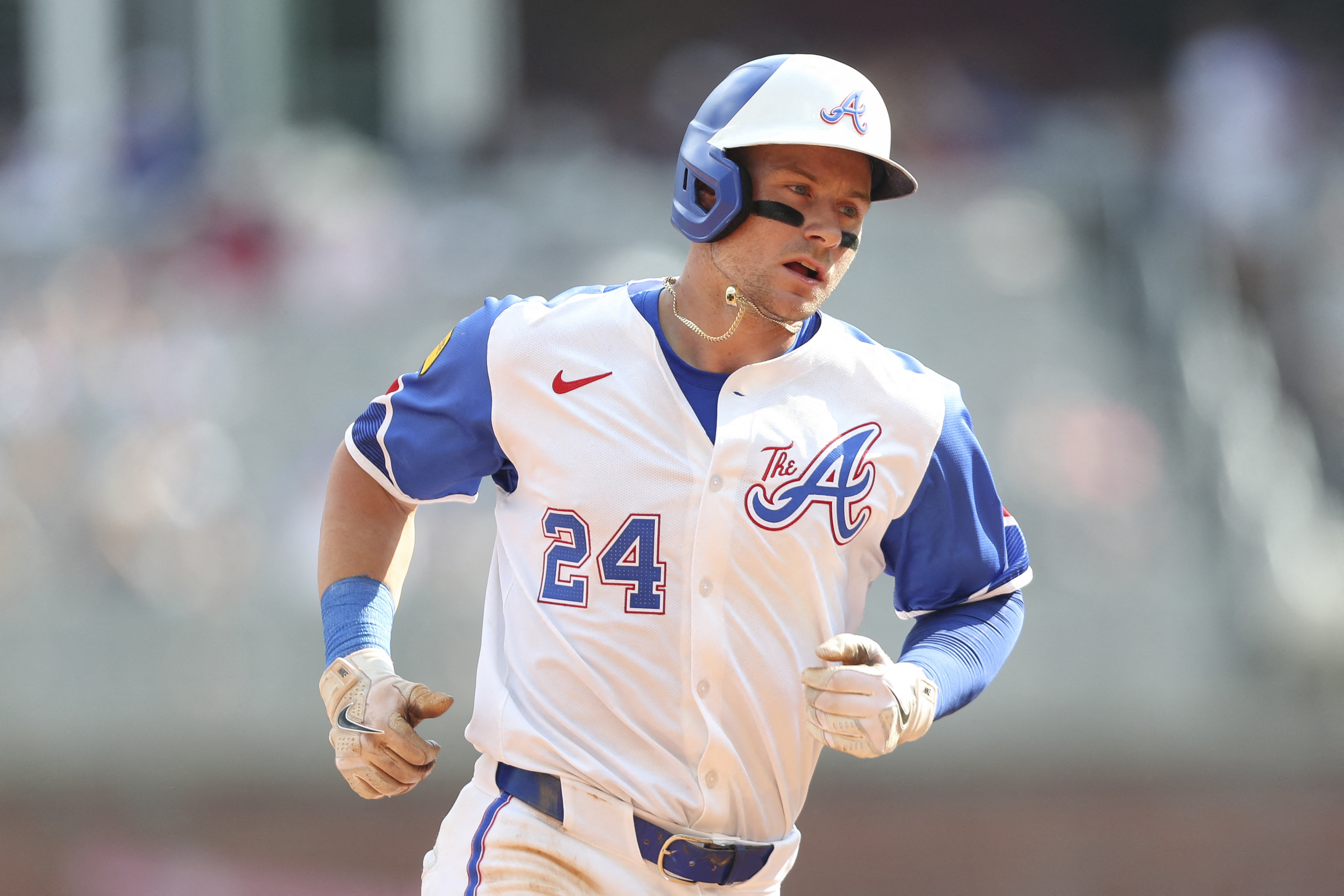 Braves put on power show with 4 HRs in win over Rays | Reuters