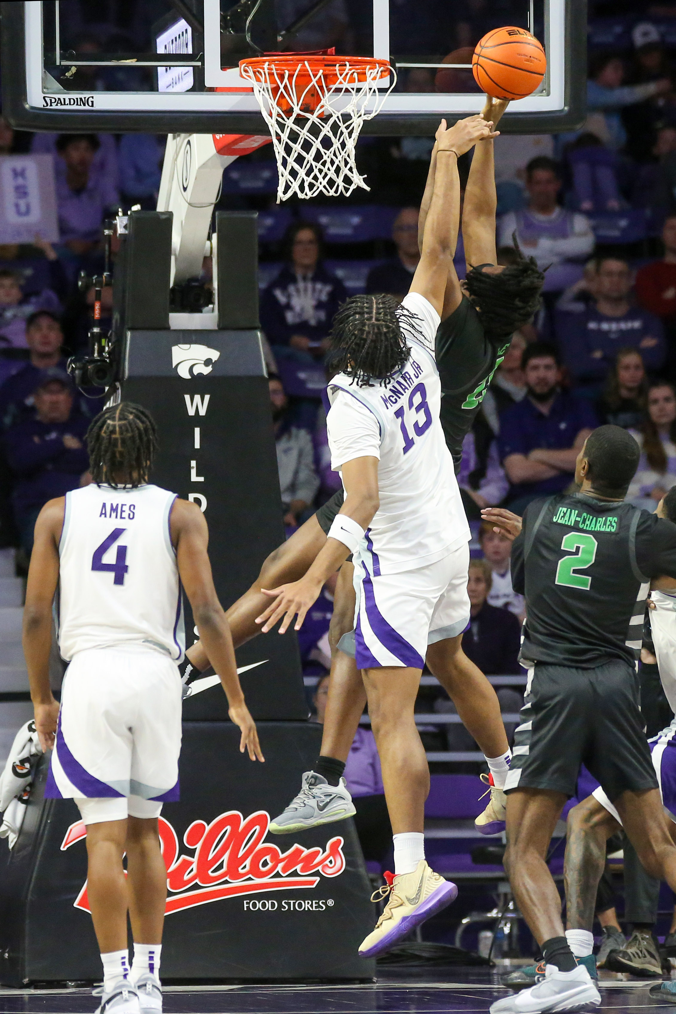 Cam Carter, Kansas State hold off Chicago State | Reuters