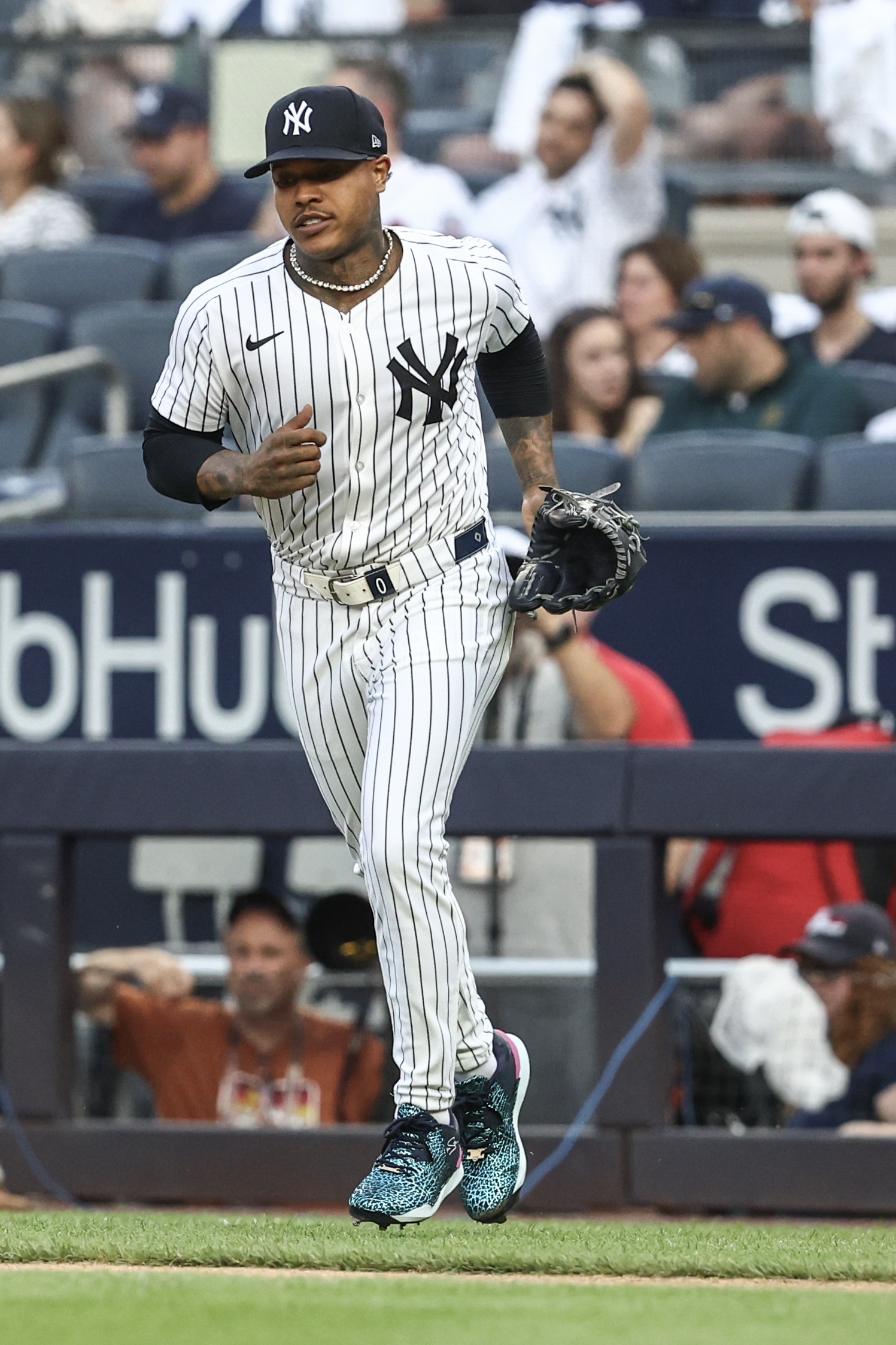 Aaron Judge pads MLB-best stats as Yanks handle Braves | Reuters