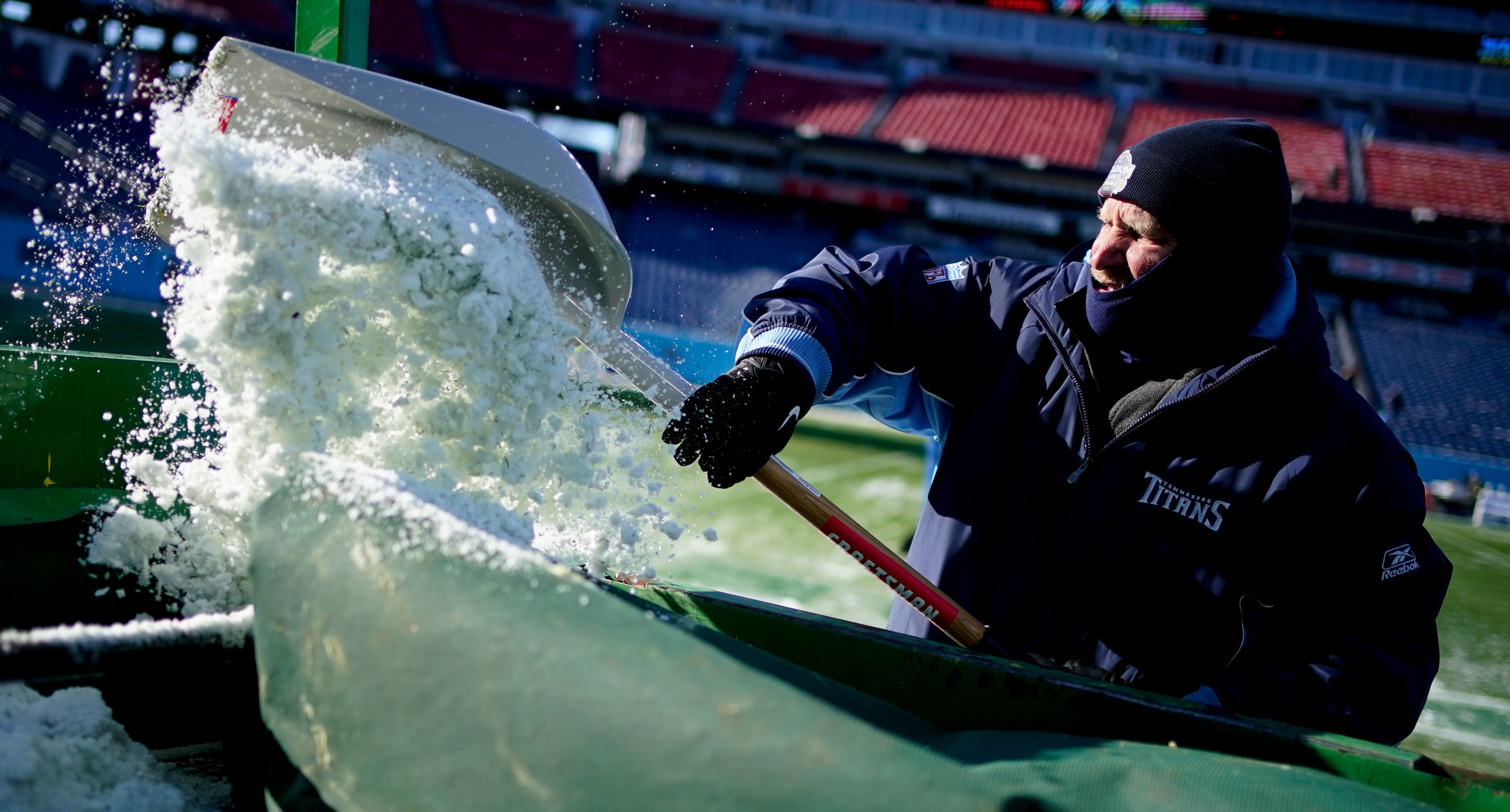 Baby, it's cold outside: Teams, fans adapt as deep freeze hits U.S ...