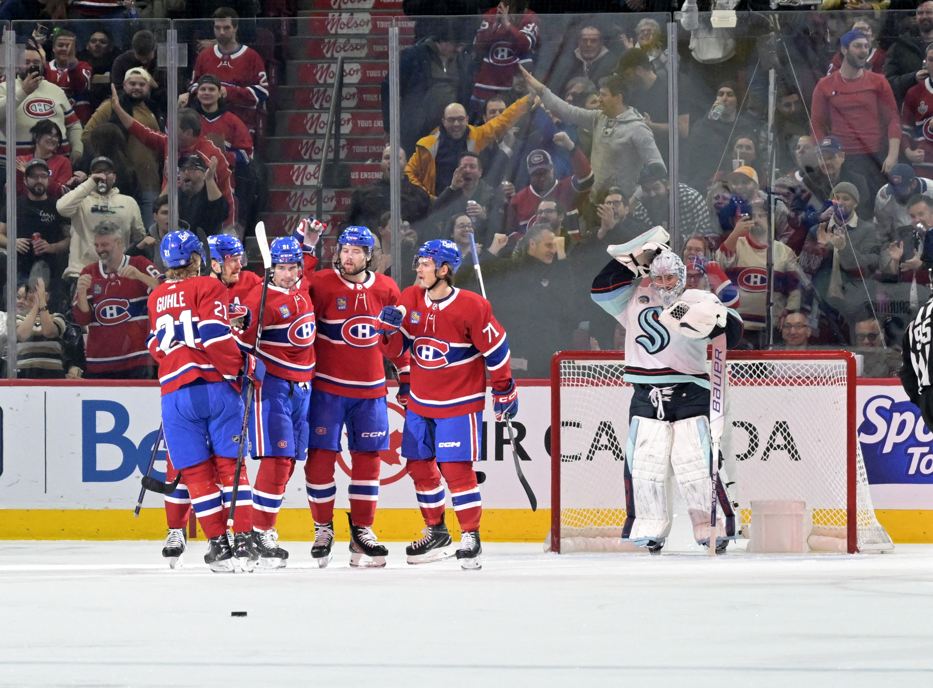 Sean Monahan's two goals lift Habs over Kraken | Reuters