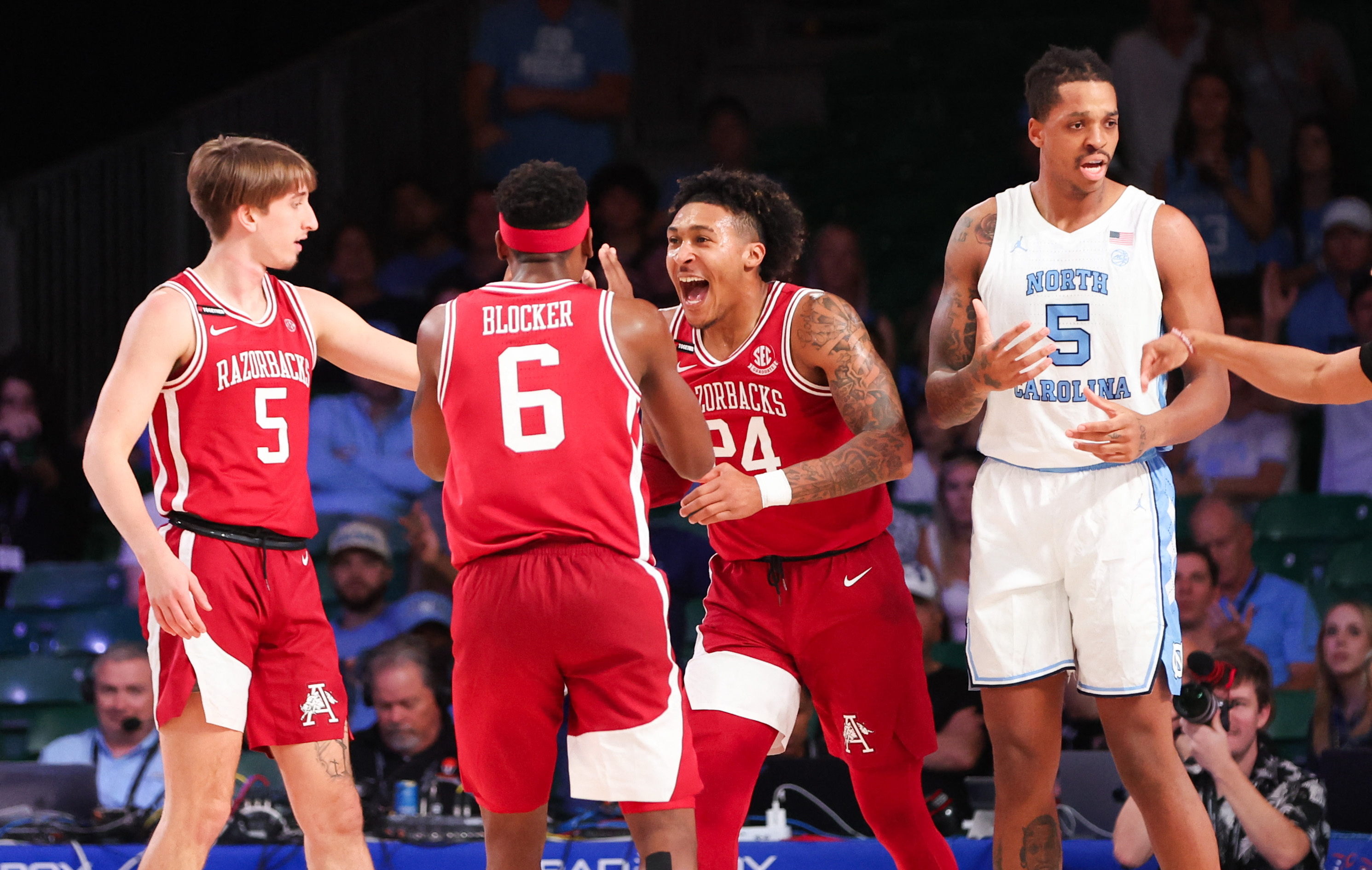 RJ Davis paces No. 14 North Carolina past No. 20 Arkansas | Reuters