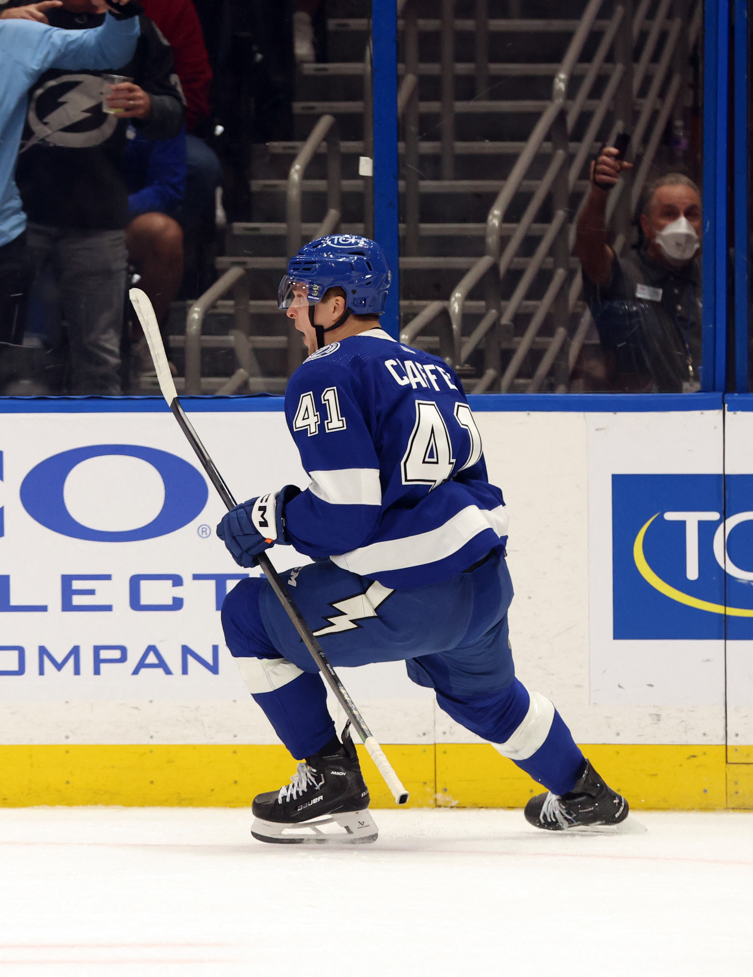 Brayden Point comes through again as Lightning top Bruins | Reuters