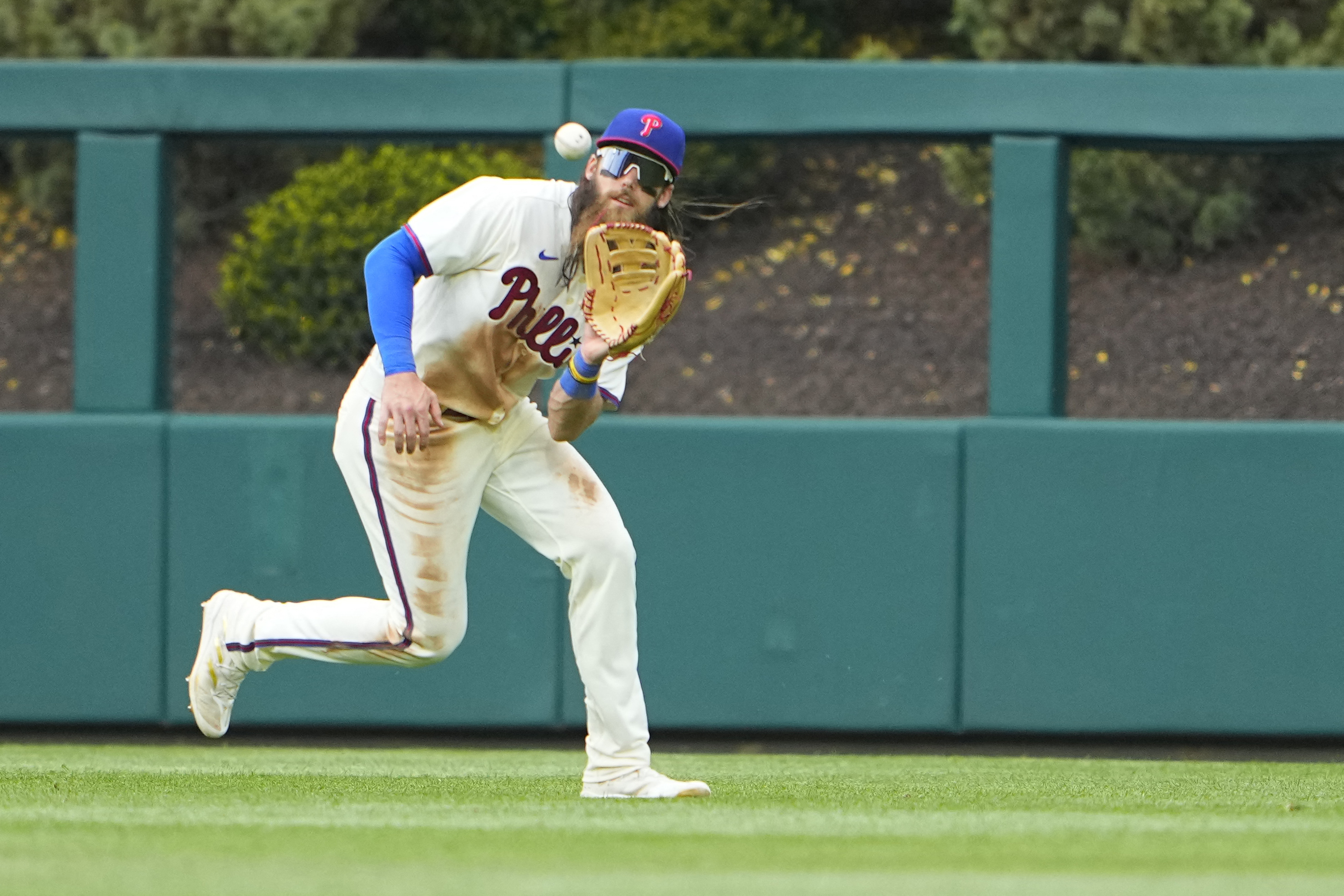 Nick Castellanos slugs two HRs, Phillies beat Rockies | Reuters