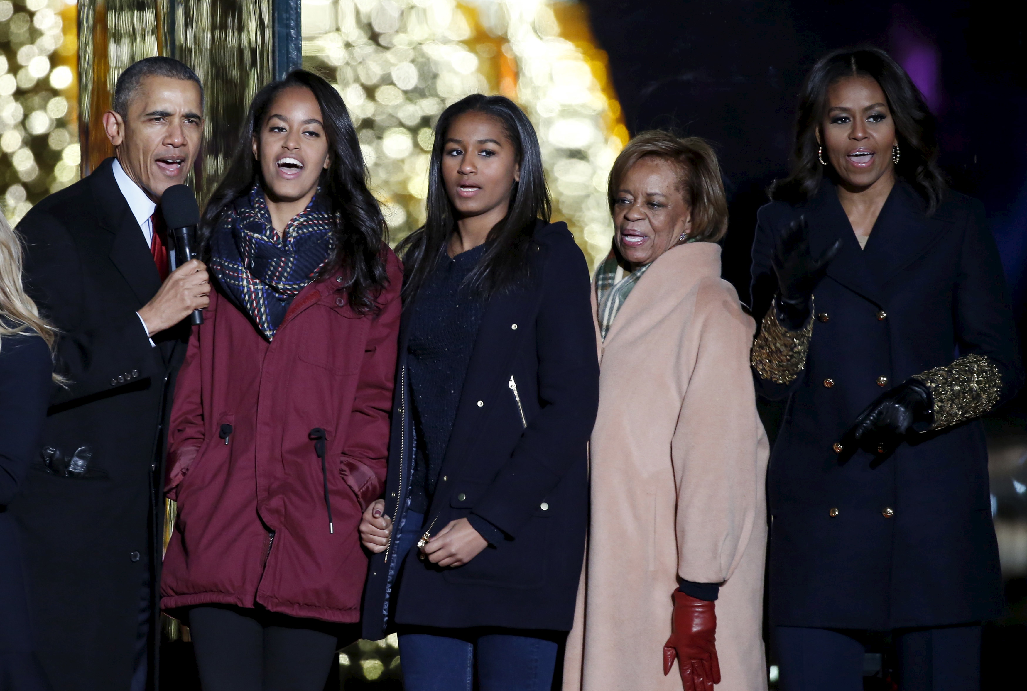 Family photos from the Obama's White House years - August 21, 2024 ...