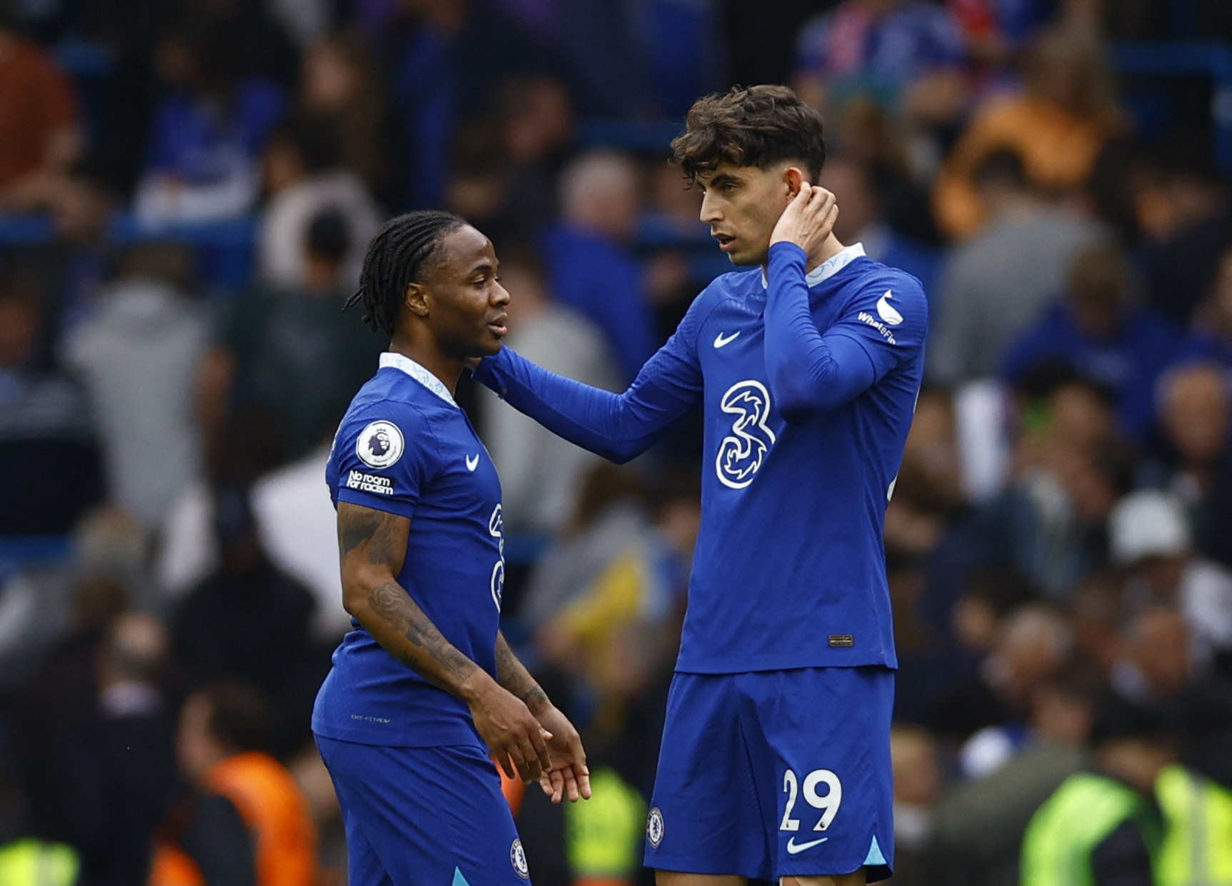 Forest grab priceless point with draw at Chelsea | Reuters