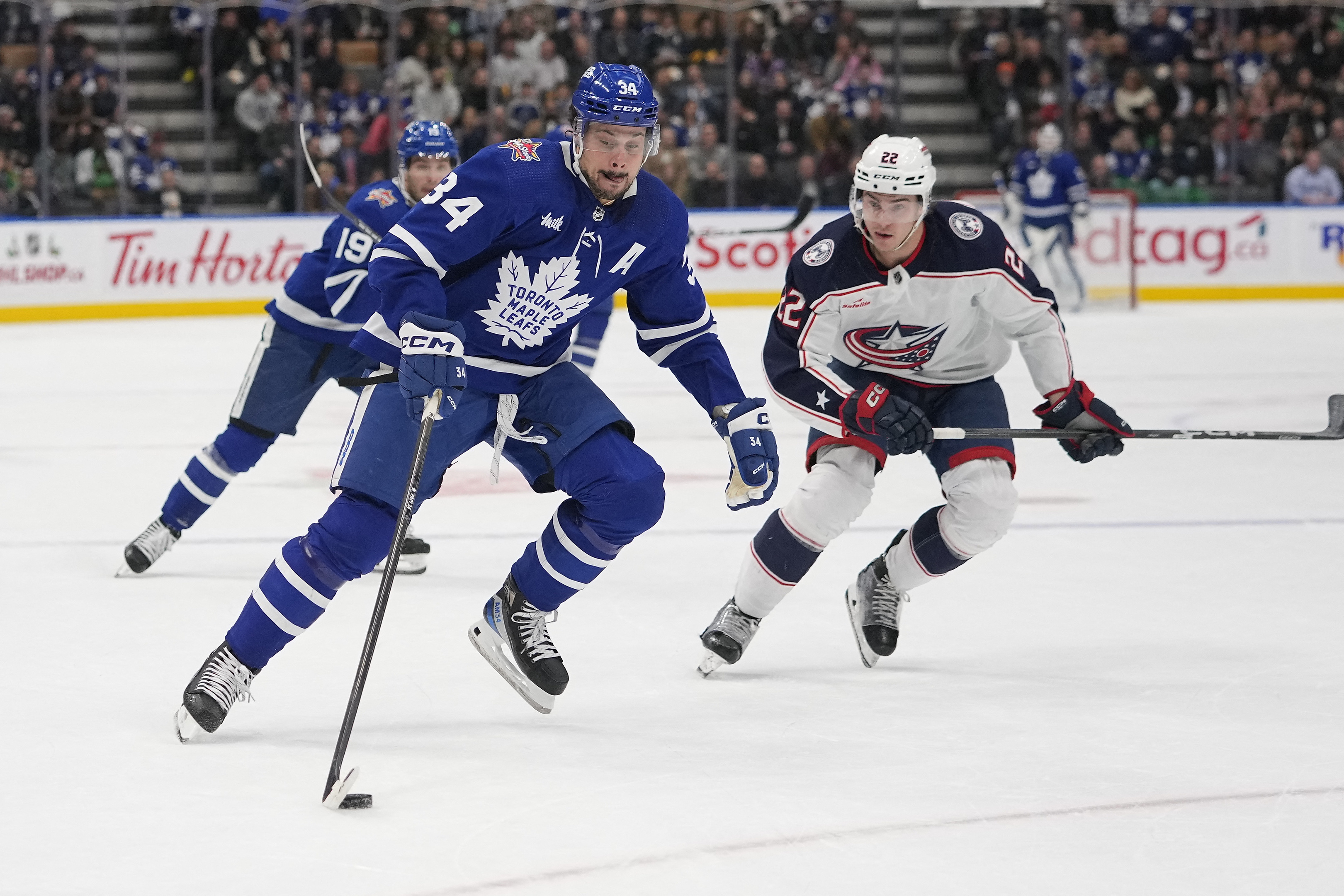 Blue Jackets blow five-goal lead, still beat Maple Leafs 6-5 in OT ...