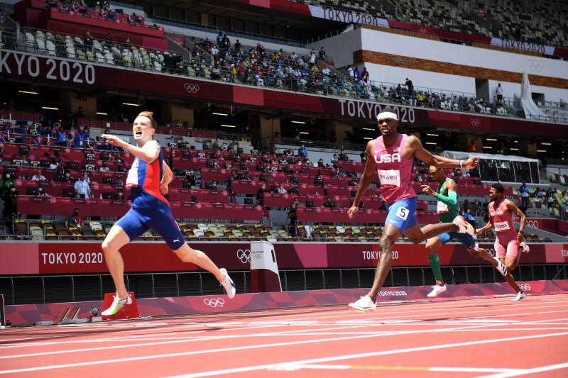 Amazing records, sprint shocks, but shoe tech clouds the glory | Reuters