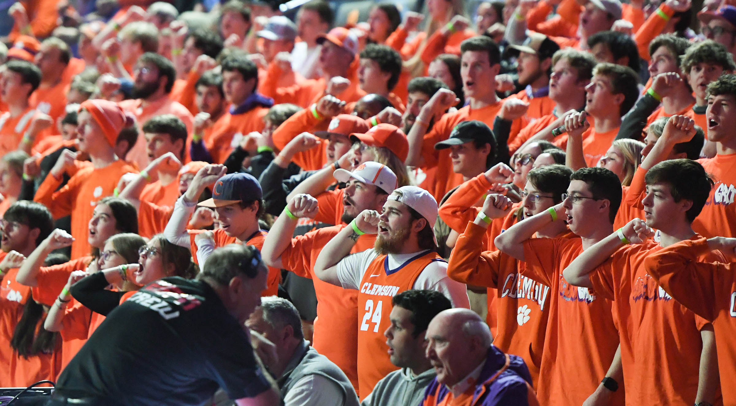 No. 8 North Carolina has finishing touch vs. No. 16 Clemson | Reuters