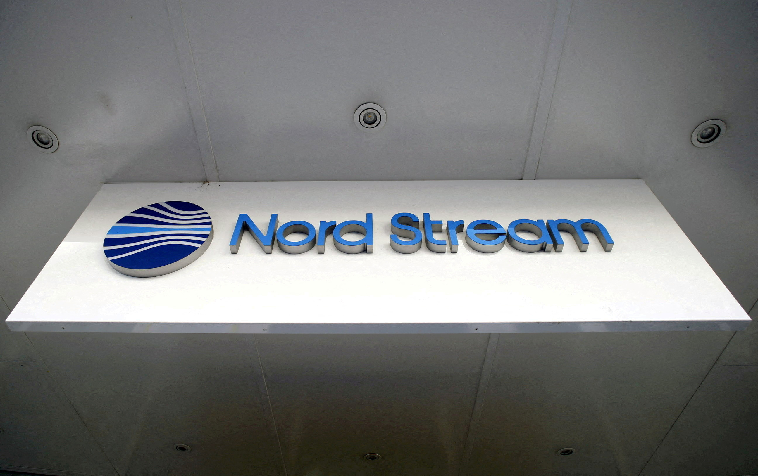 Nord Stream operator surveys pipeline leak site | Reuters