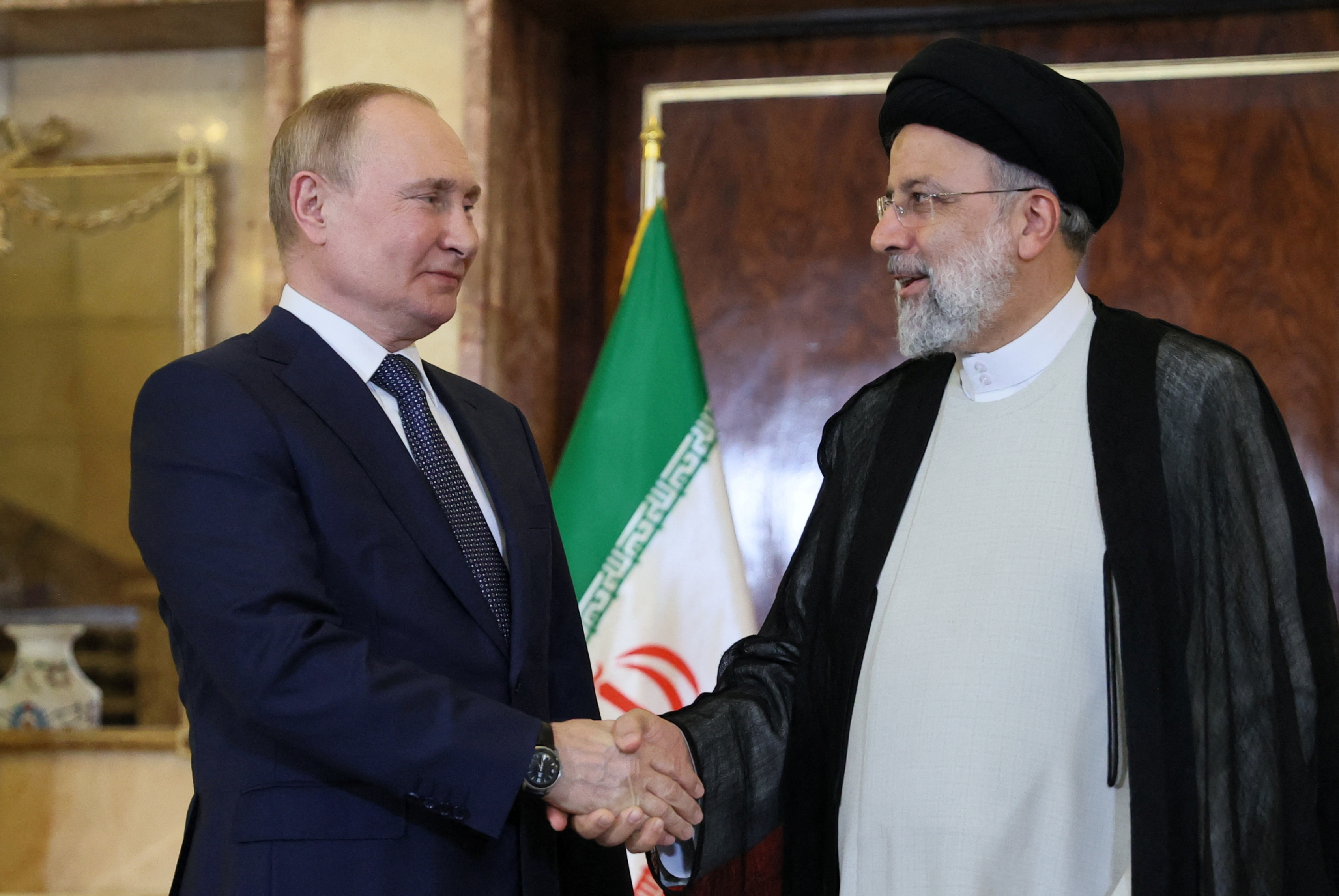Explainer What Putin Wants From Iran And Why Tehran Might Be Cautious Explainer What Putin Wants From Iran And Why Tehran Might Be Cautious