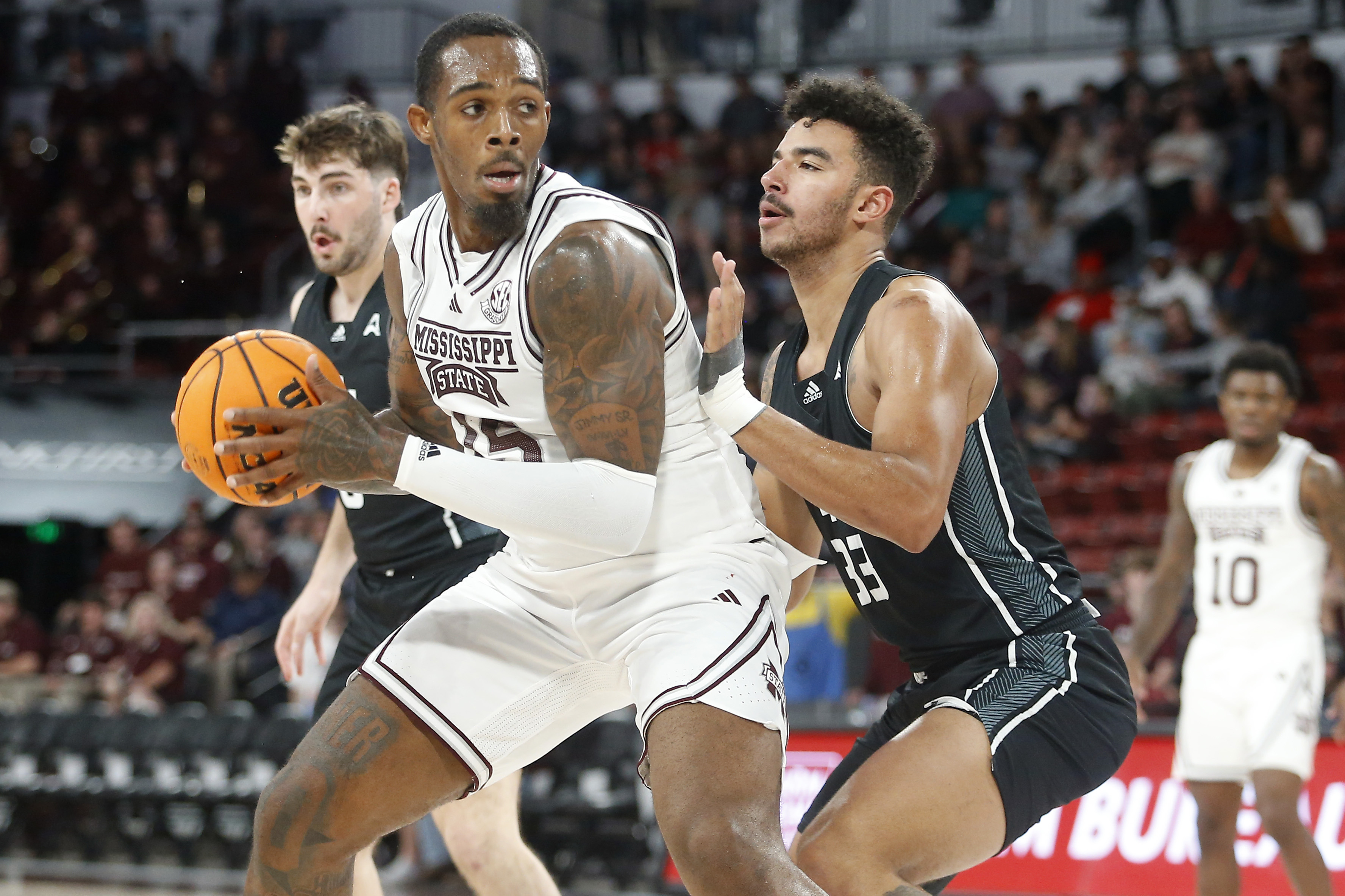 Jimmy Bell Jr., Mississippi State surge past North Alabama | Reuters