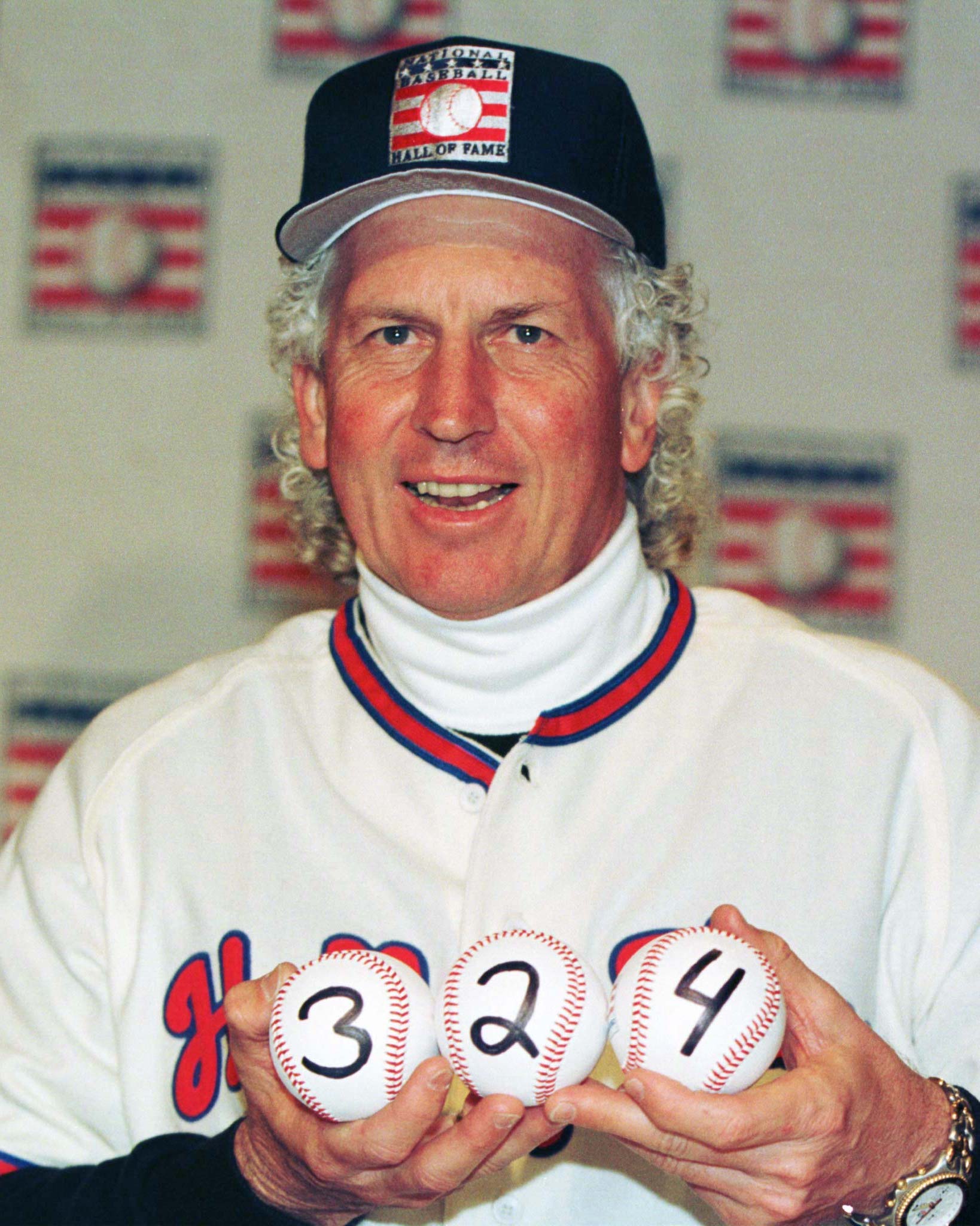 Hall of Fame pitcher Don Sutton dies at 75 | Reuters