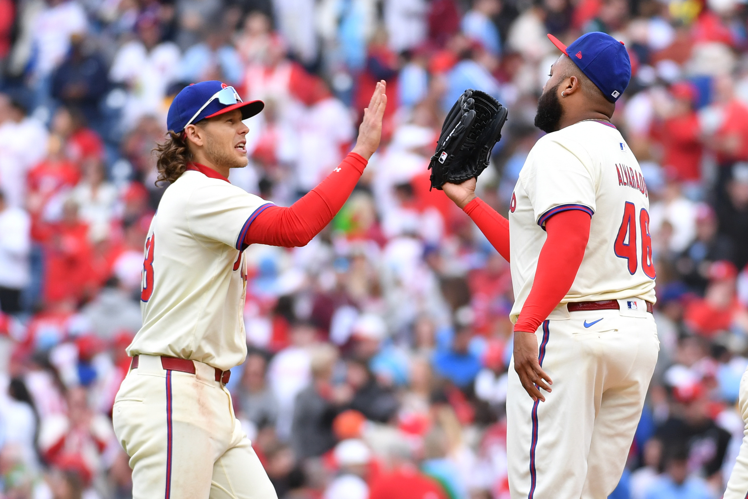 Phillies rally to salvage series vs. Braves | Reuters