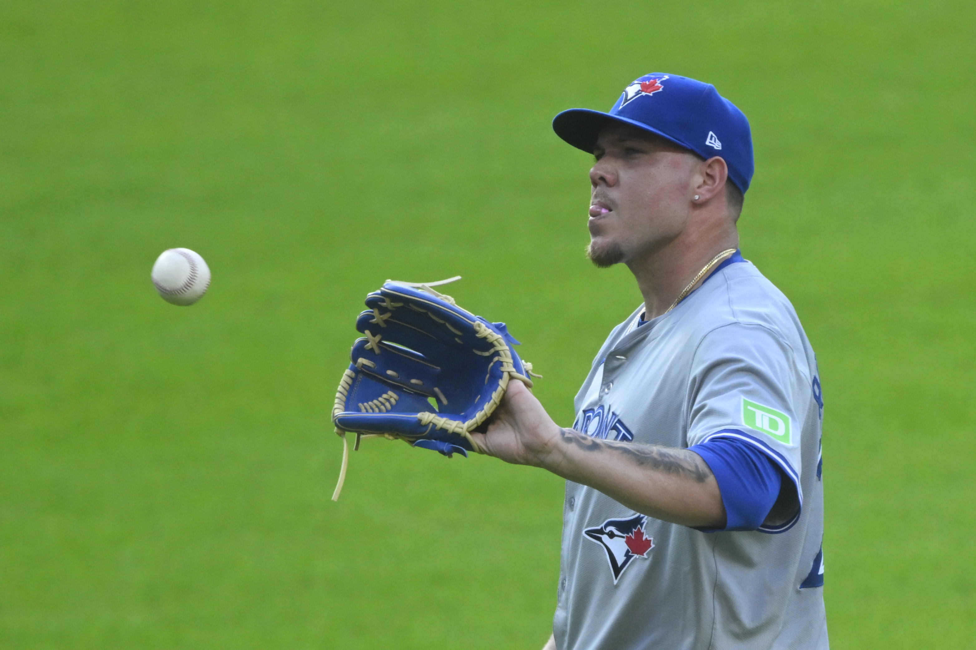 7-run second inning sparks Guardians' rout of Jays | Reuters