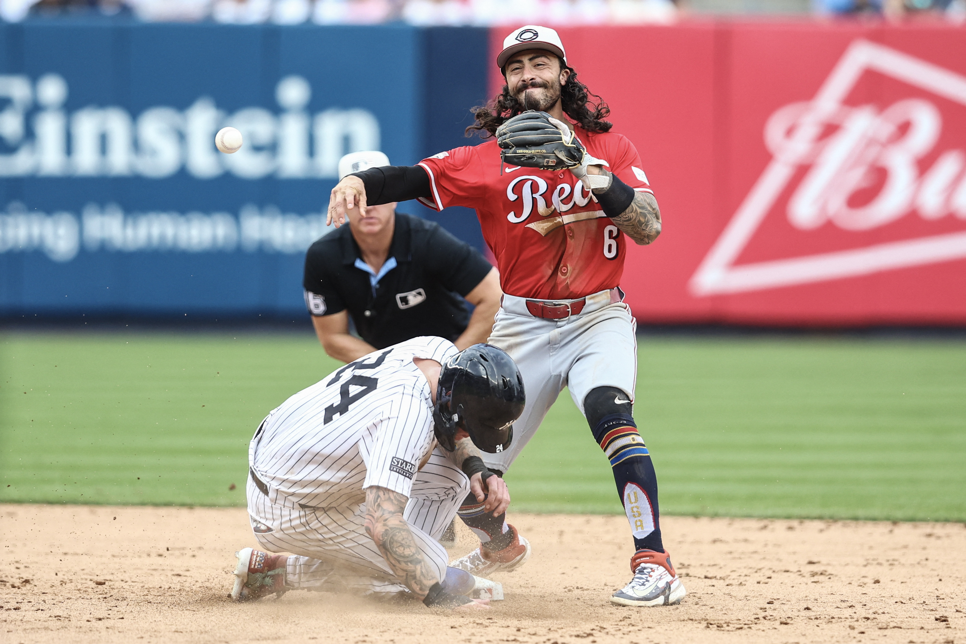 Reds first NL road team to sweep Yankees in three games | Reuters