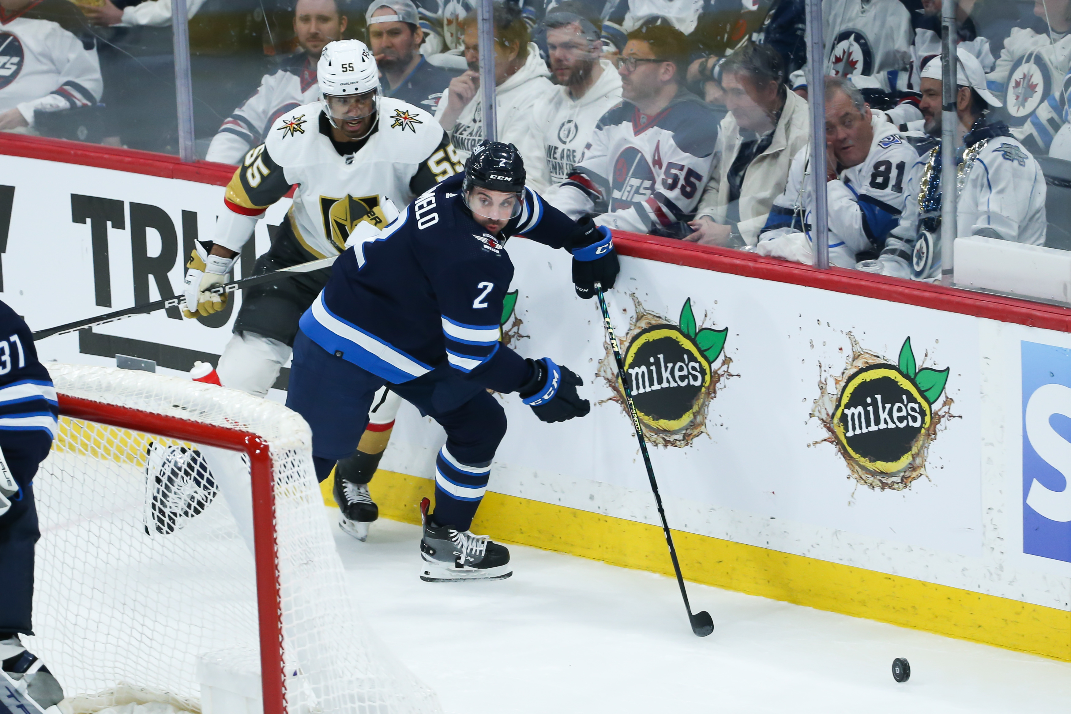 Brett Howden scores twice as Knights take command vs. Jets | Reuters