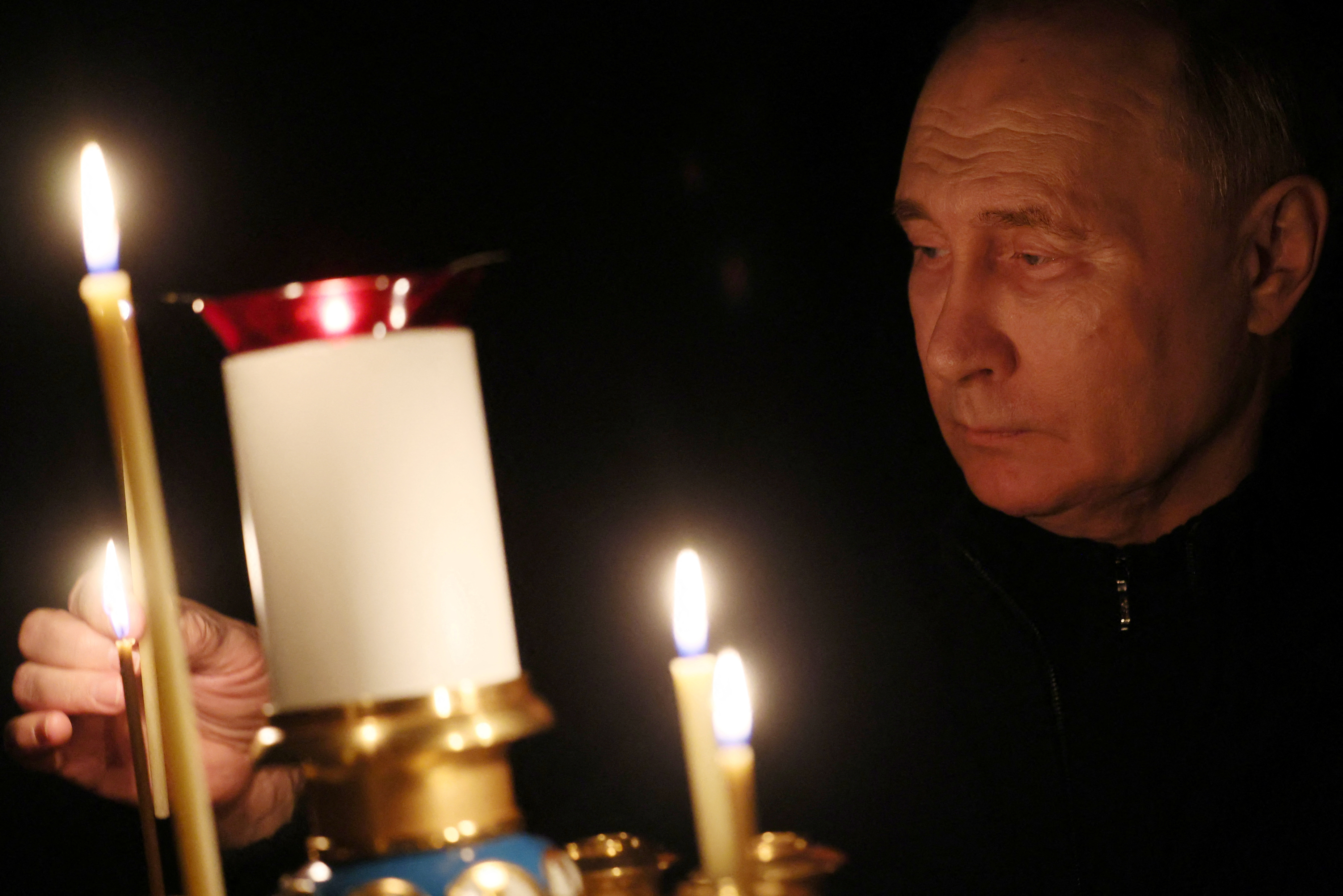 Aftermath in Moscow: Russians mourn victims of concert hall attack ...