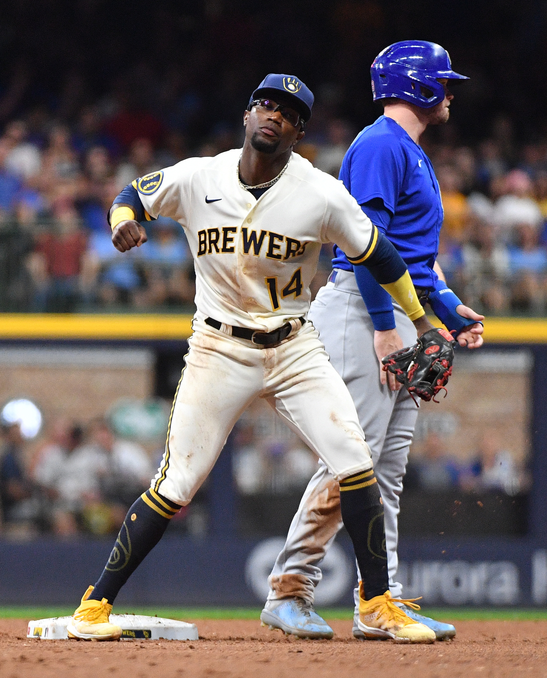 Mike Tauchman's heroics push Cubs past Brewers | Reuters