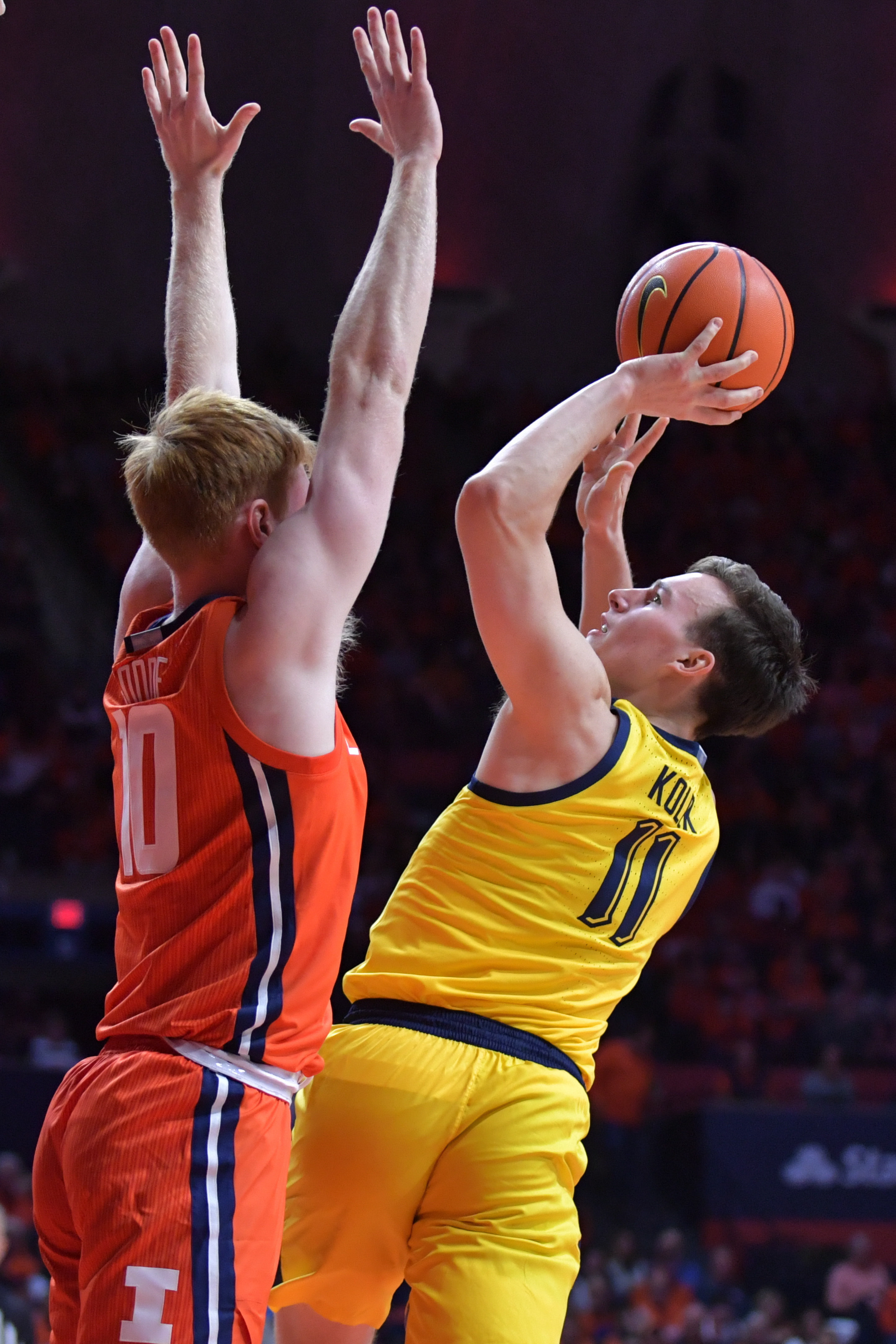 Tyler Kolek shakes off injury, leads No. 4 Marquette past No. 23 ...