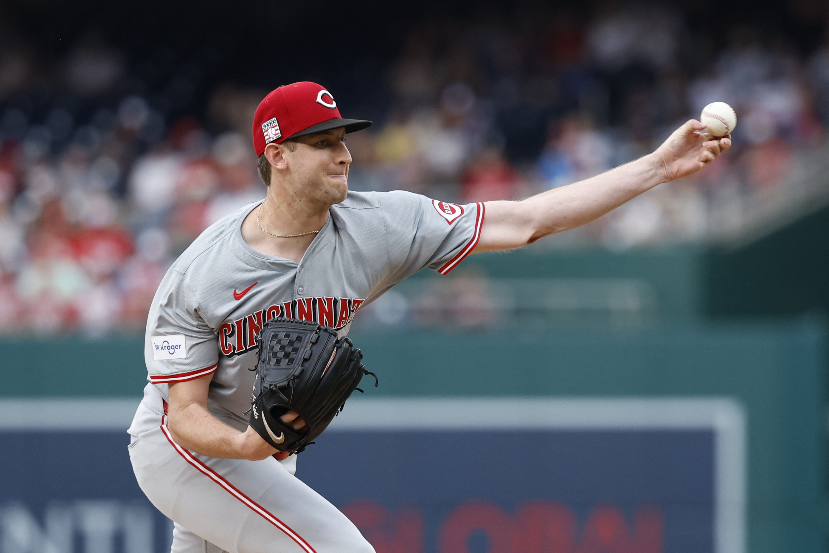 Nats stay hot with comeback win over Reds | Reuters