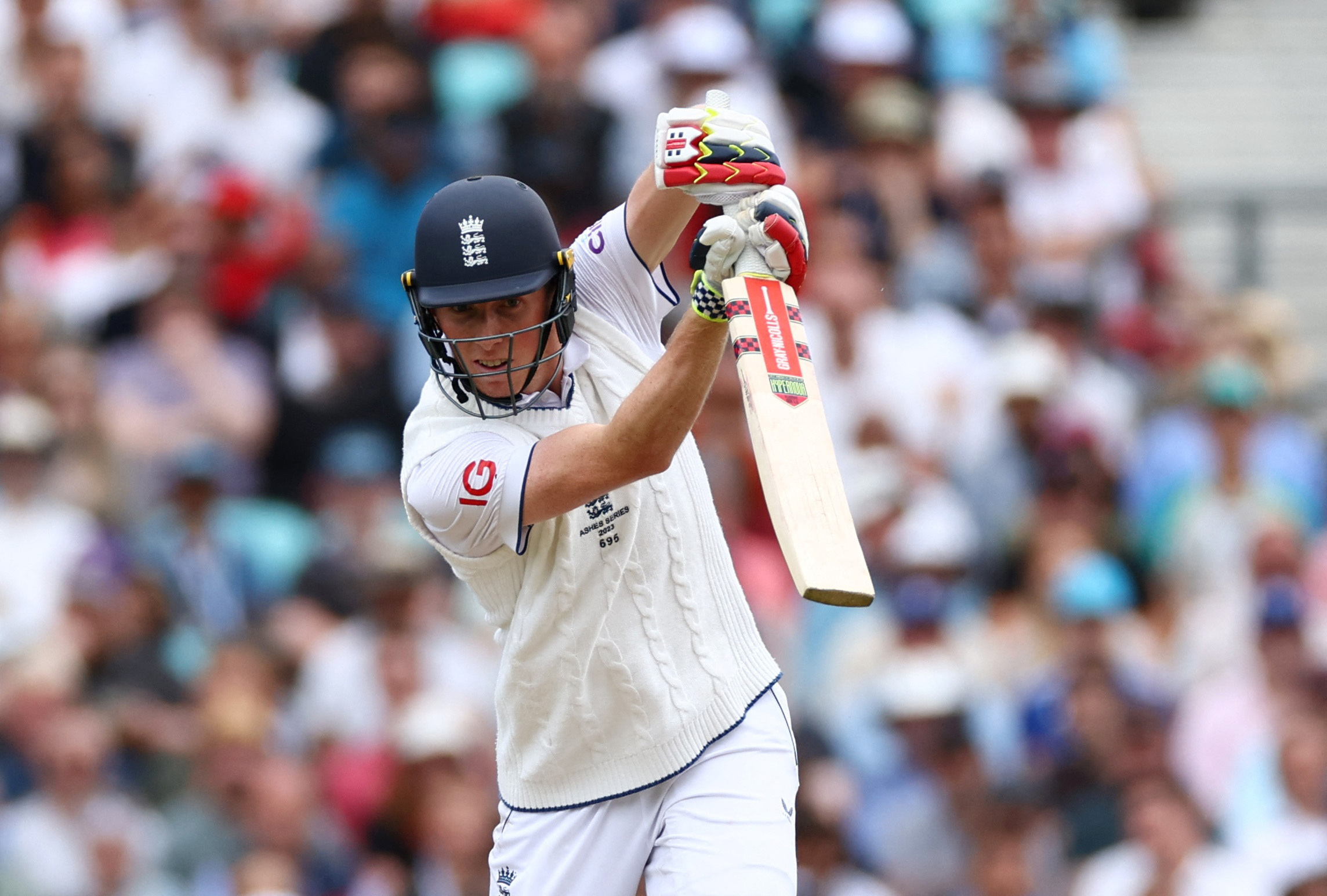 Root, Bairstow, Crawley give England big lead over Australia | Reuters