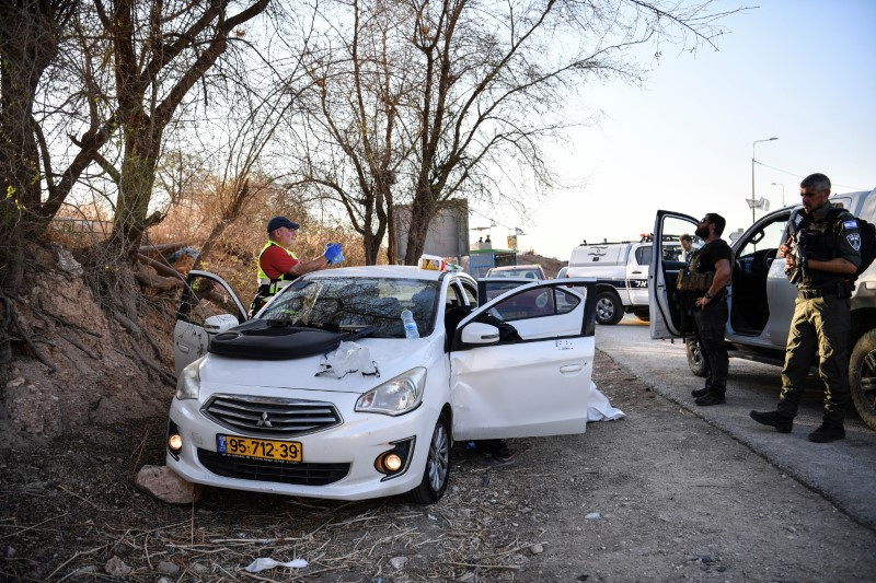 Palestinian gunmen kill Israeli in West Bank attack, Israeli military ...