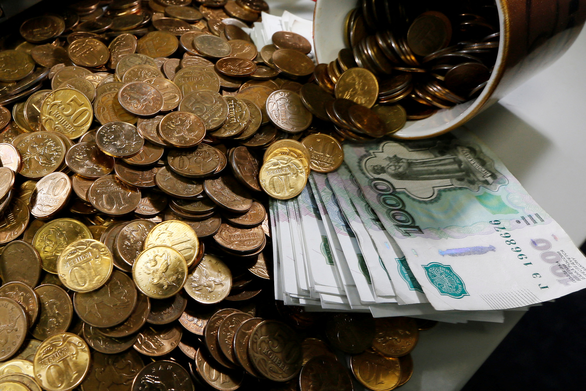 Rouble Heads To Record Low Sell off Hits Stocks As Russia Invades