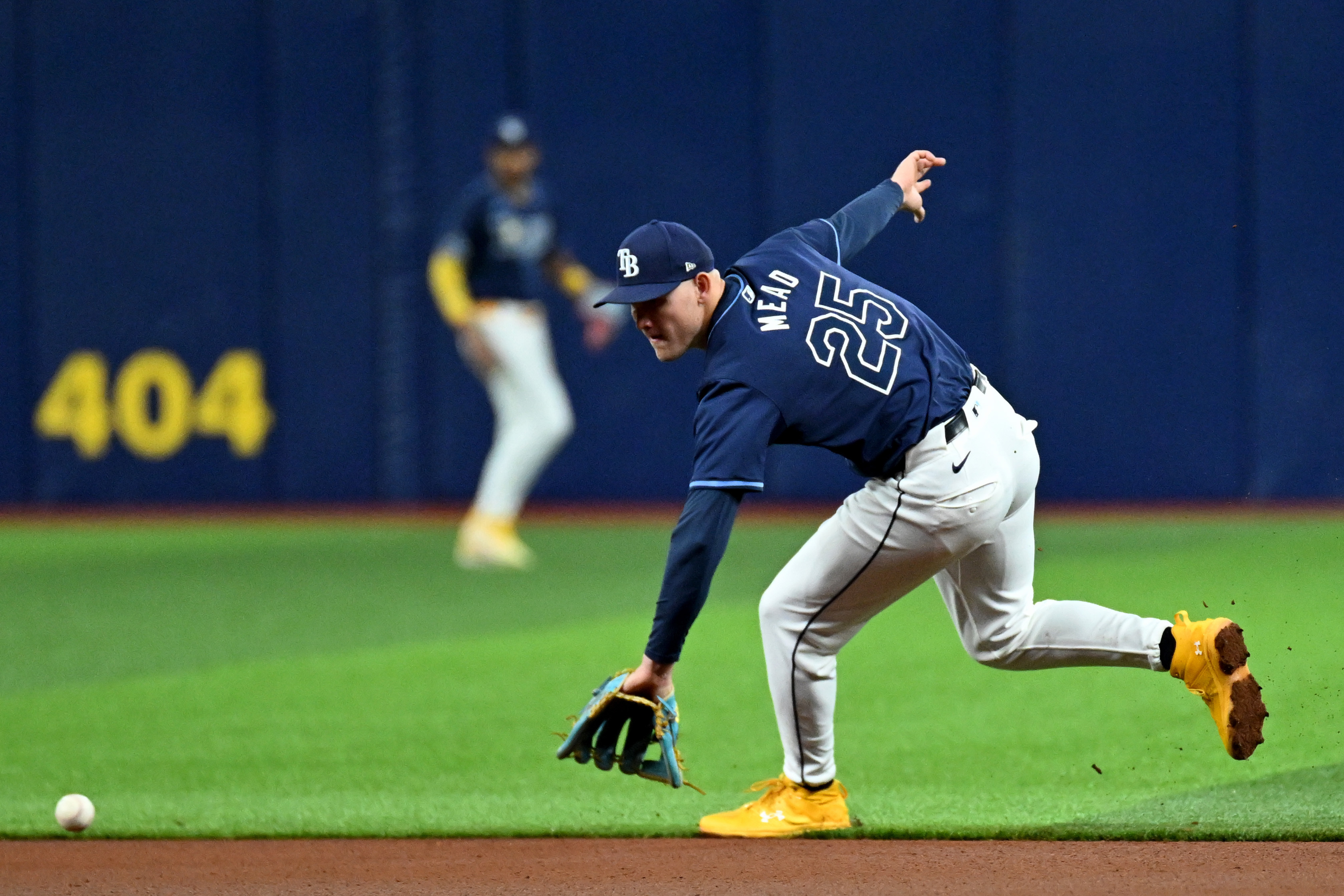 Ninth-inning rally leads Angels to win over Rays | Reuters