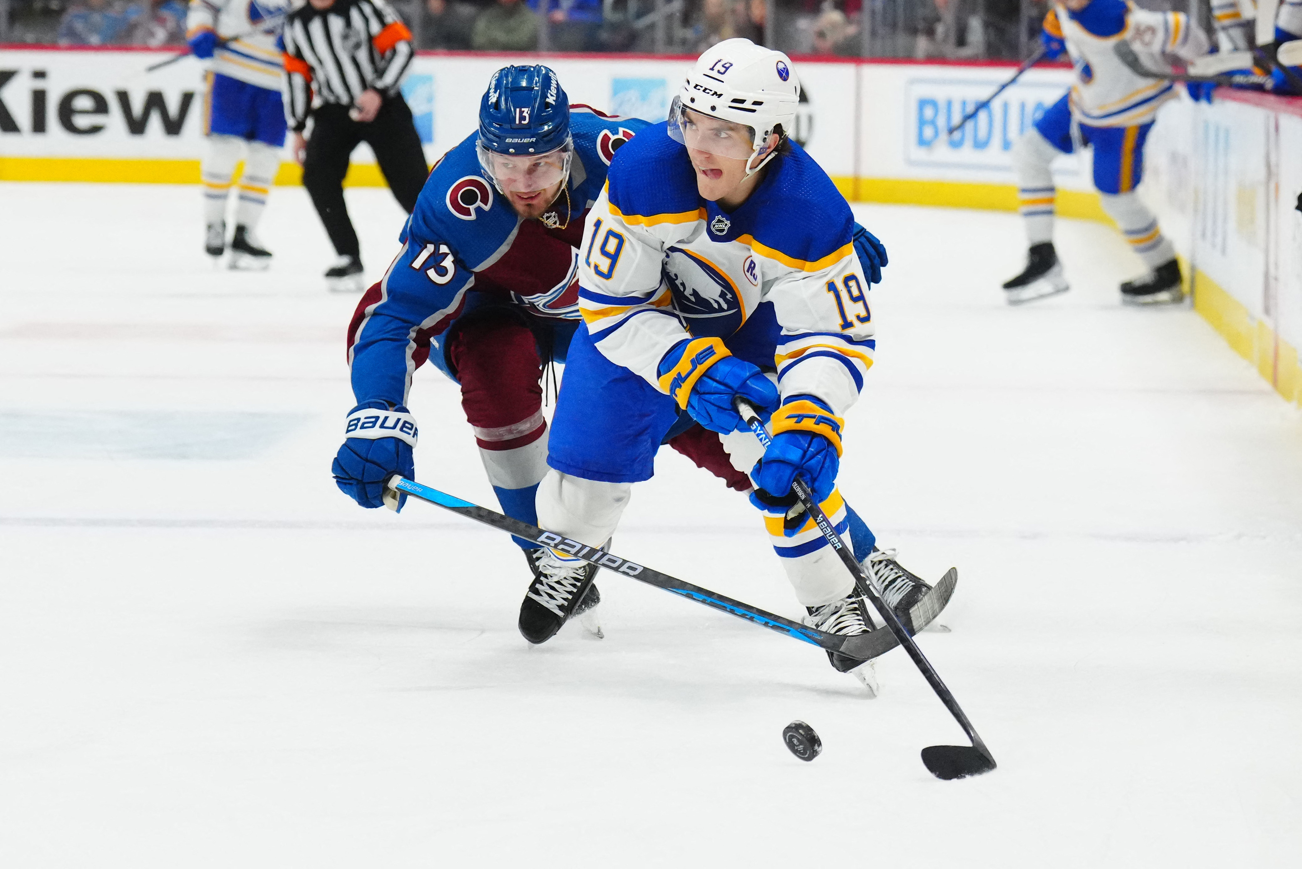 Valeri Nichushkin's two-goal game leads Avs past Sabres | Reuters