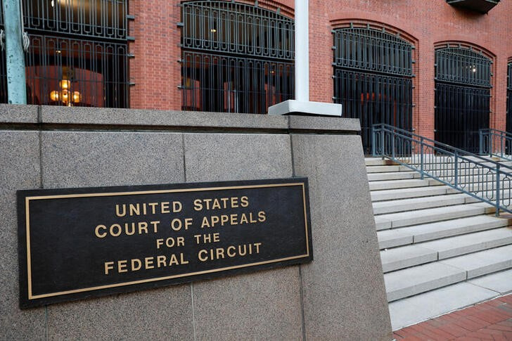 Probe of US appeals judge to focus on failure to cooperate | Reuters