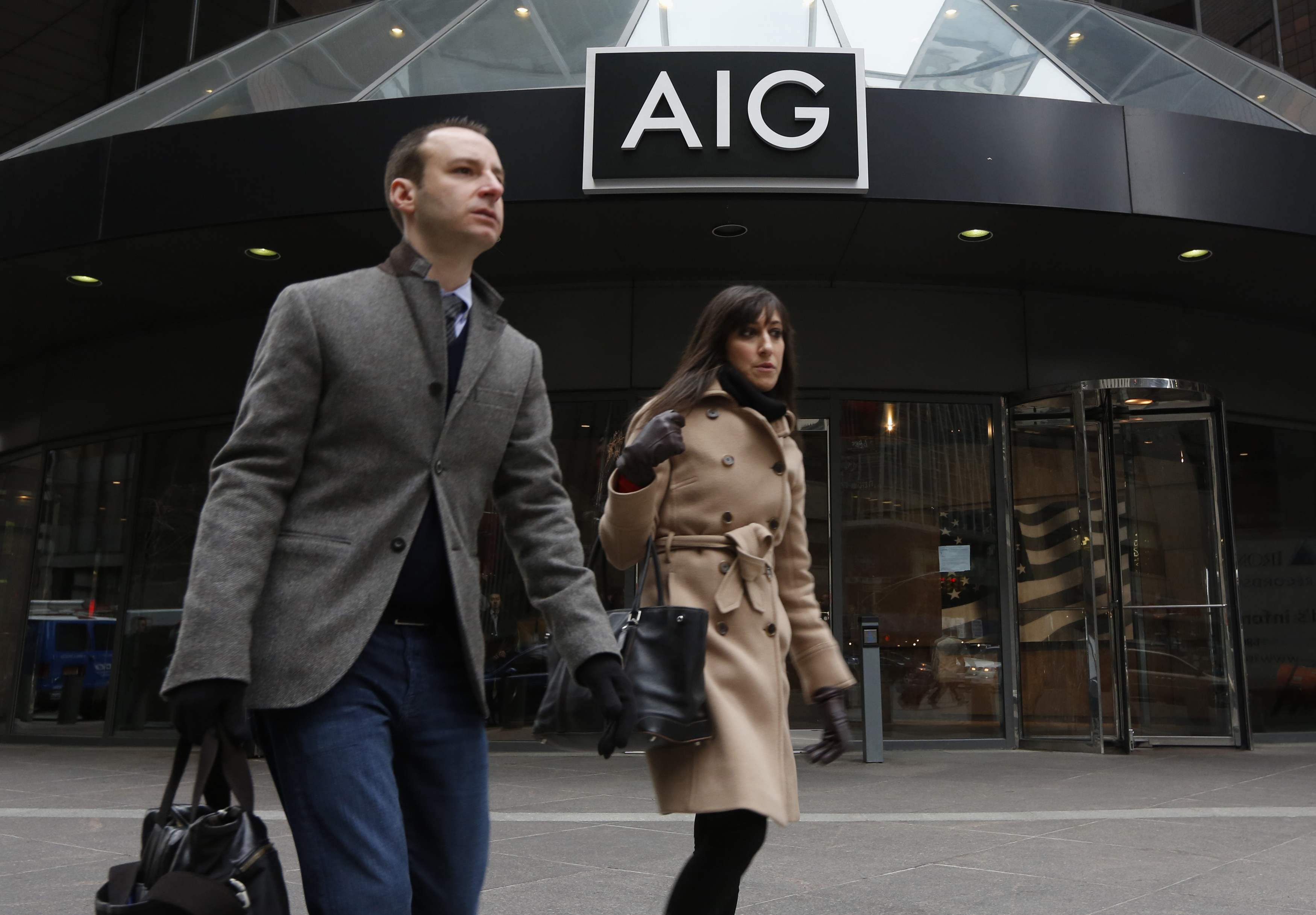 AIG beats profit estimates on underwriting strength | Reuters