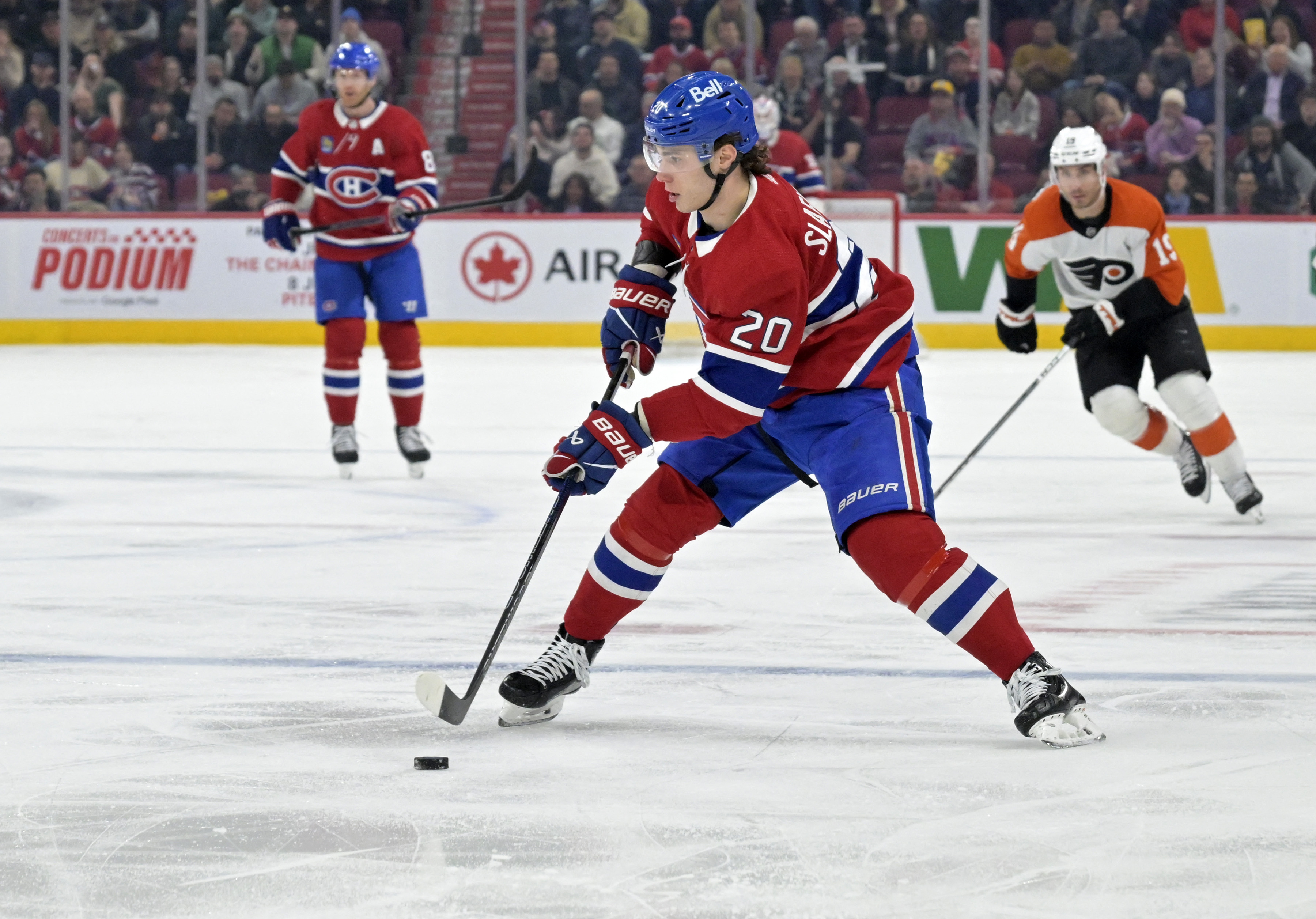 Juraj Slafkovsky (three goals), Canadiens demolish Flyers | Reuters