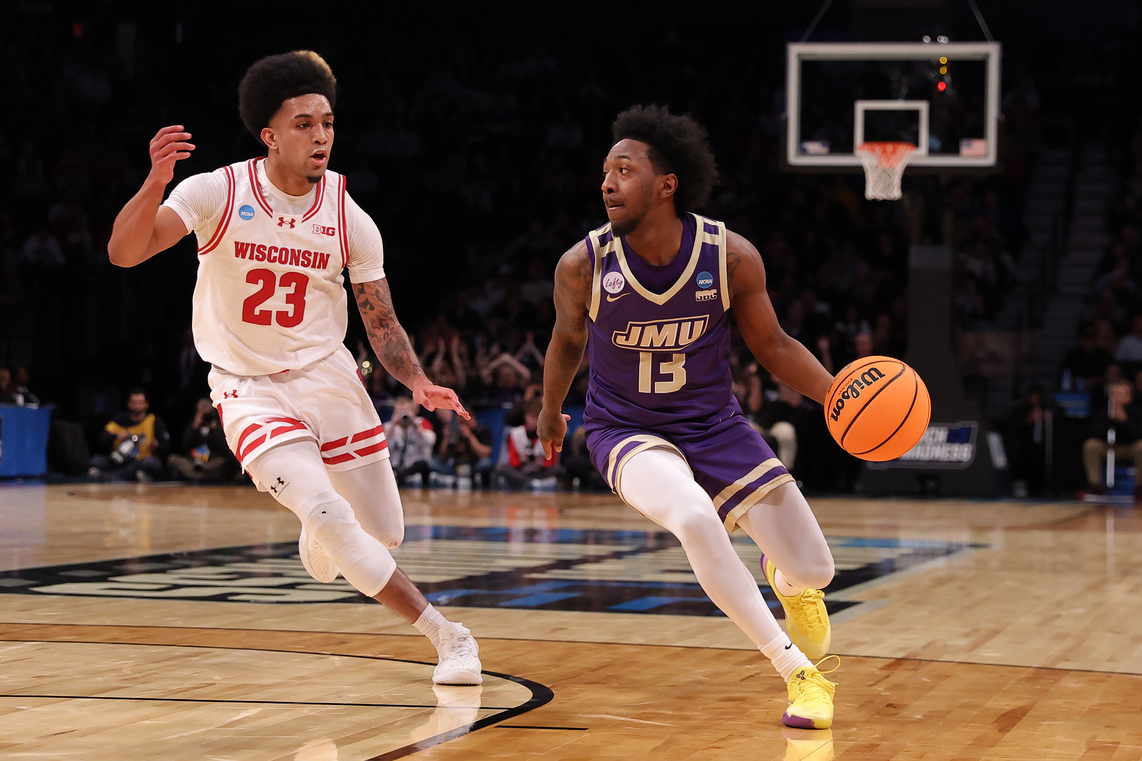 James Madison leads wire to wire in upset of Wisconsin | Reuters
