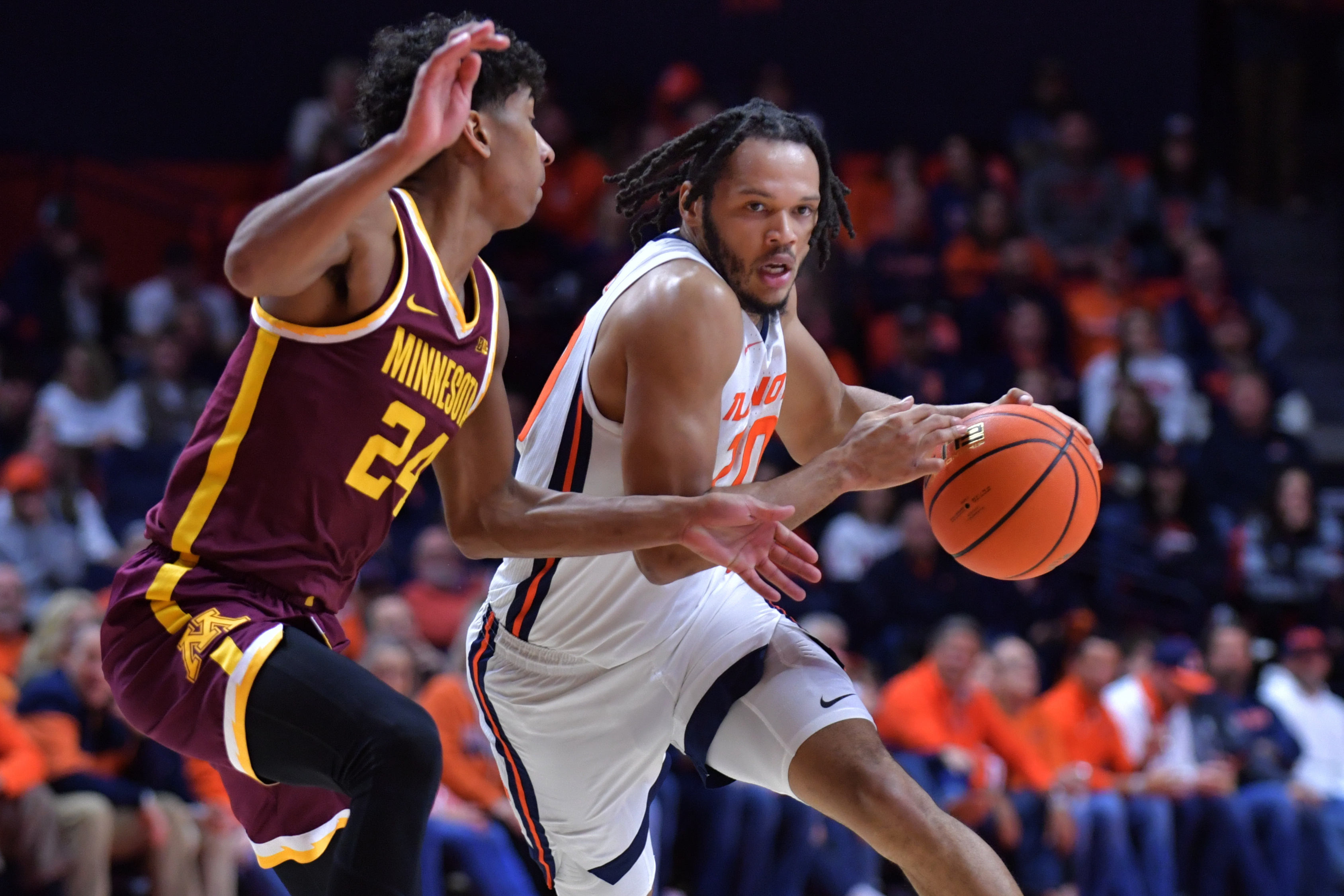 No. 13 Illinois outlasts Minnesota in back-and-forth clash | Reuters