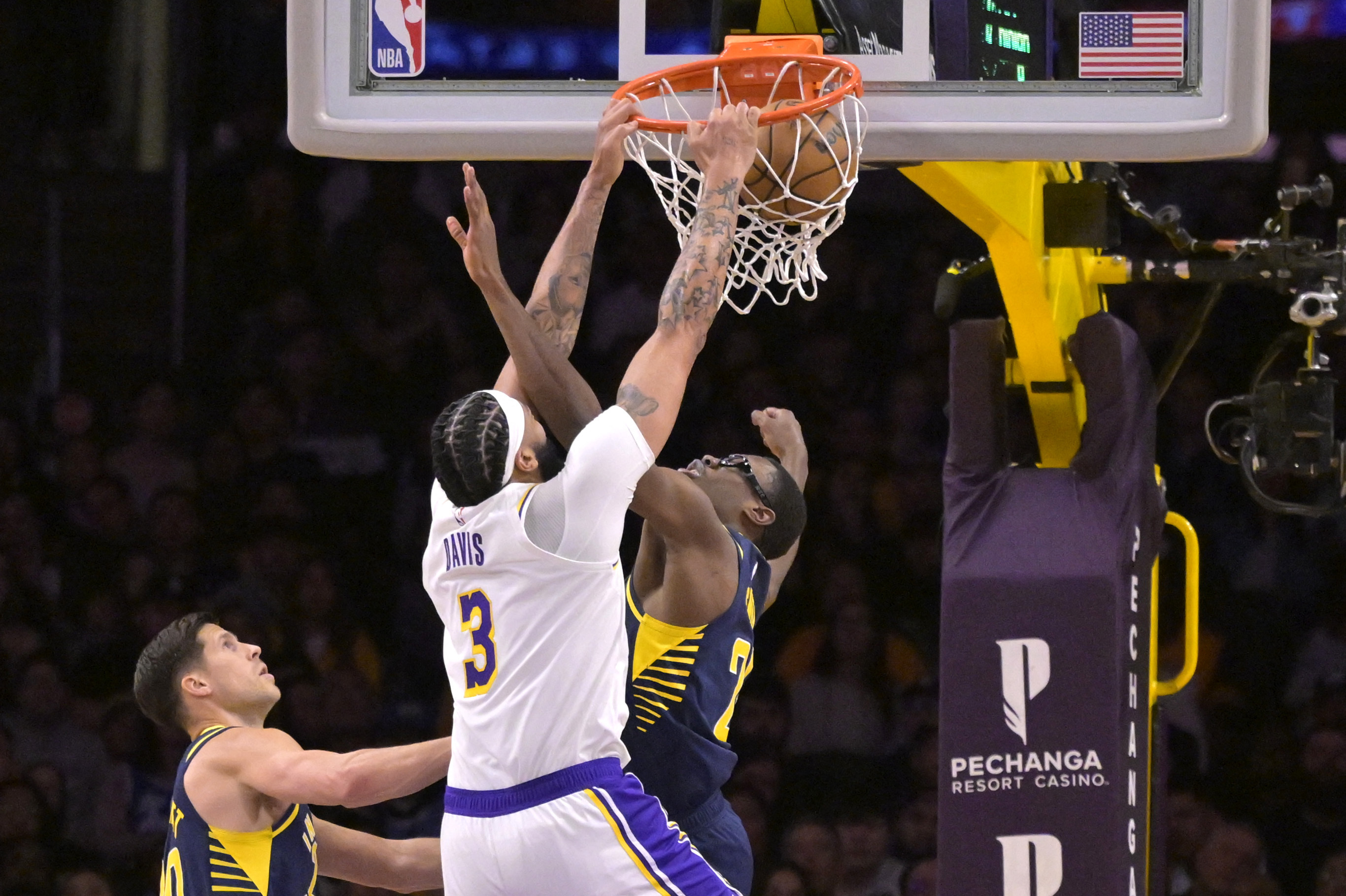 Lakers score season-best 150 points in win over Pacers | Reuters