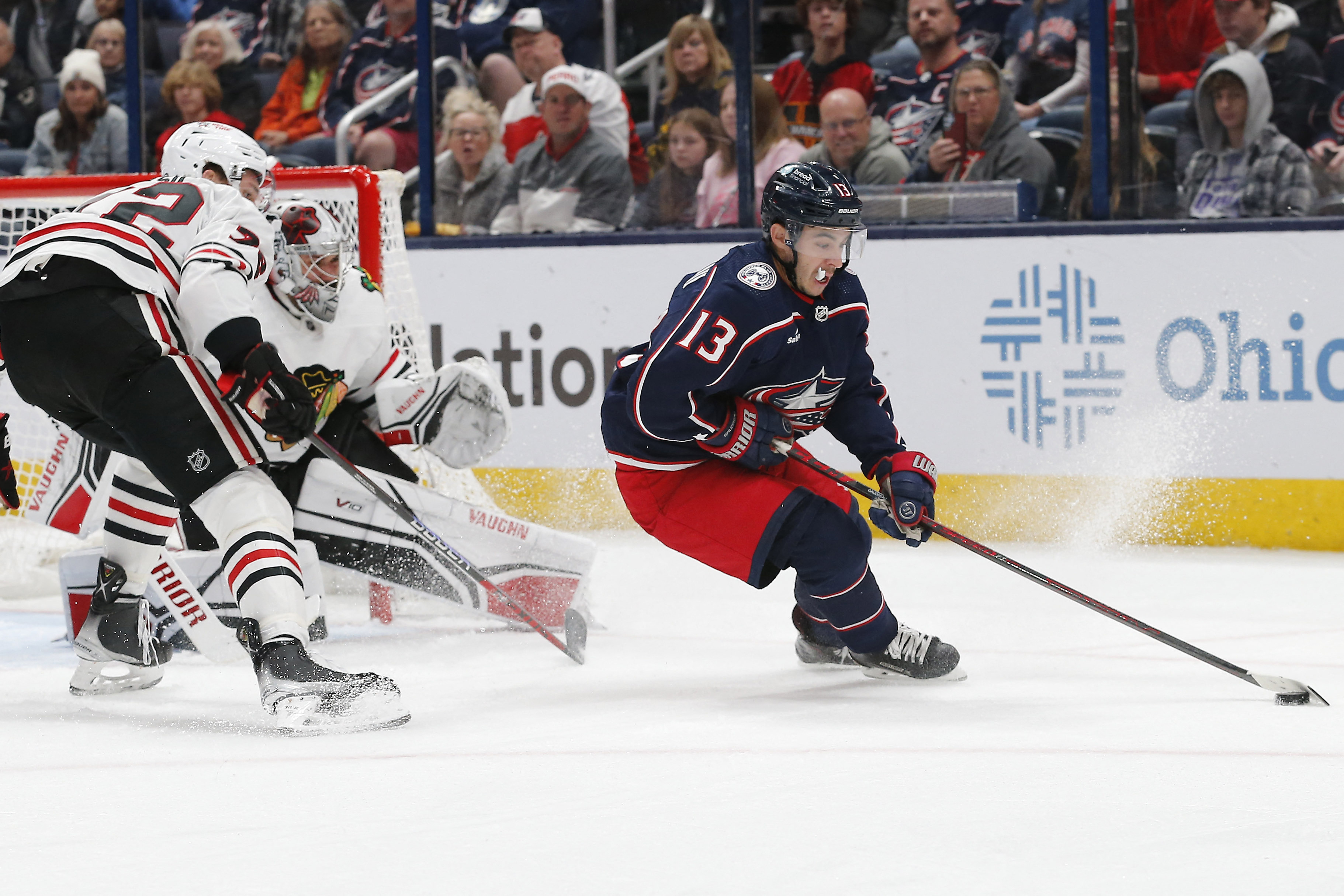 Blue Jackets pile on early, rout Blackhawks at home | Reuters