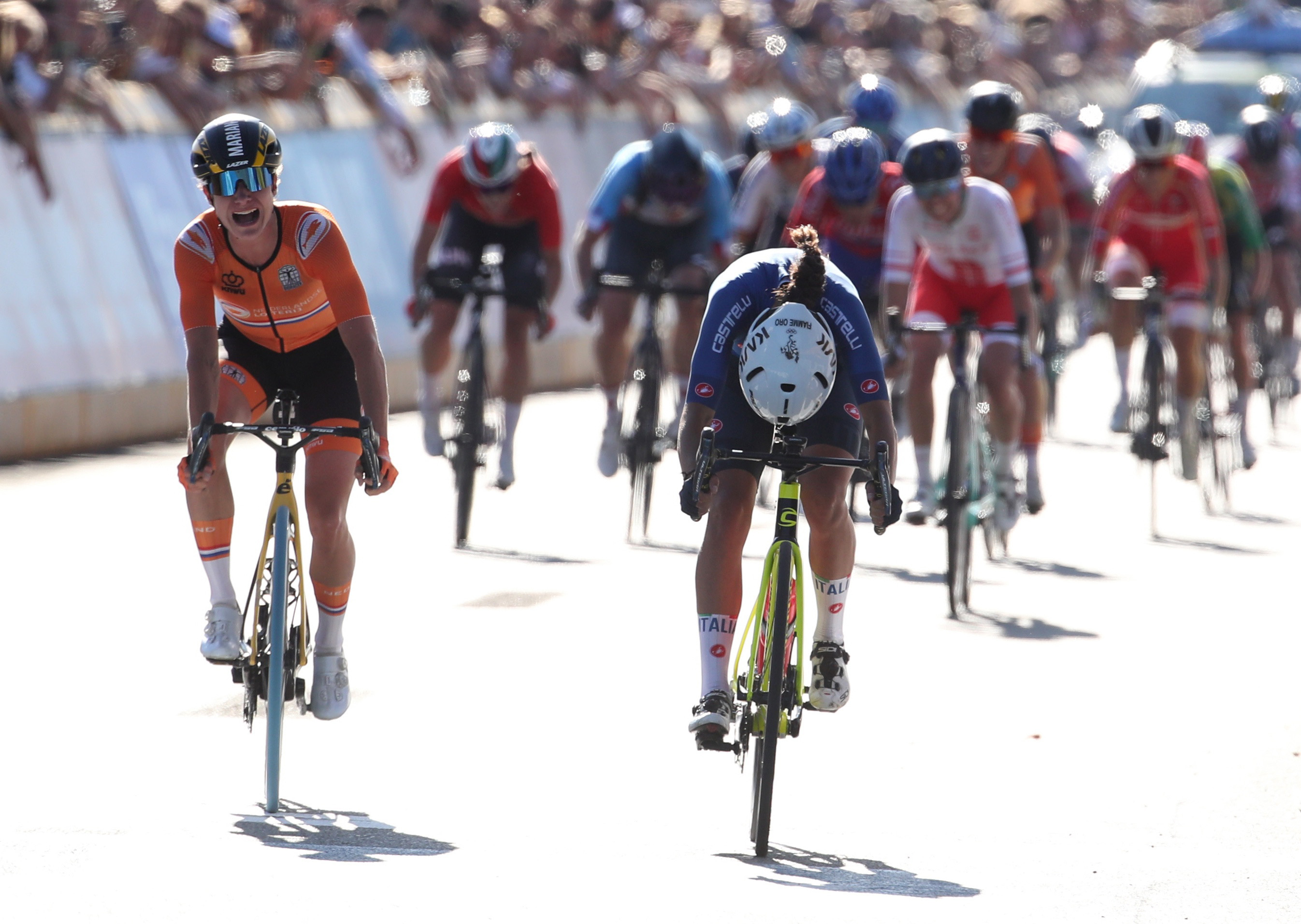 Italy's Balsamo pips Vos to win road race world title | Reuters