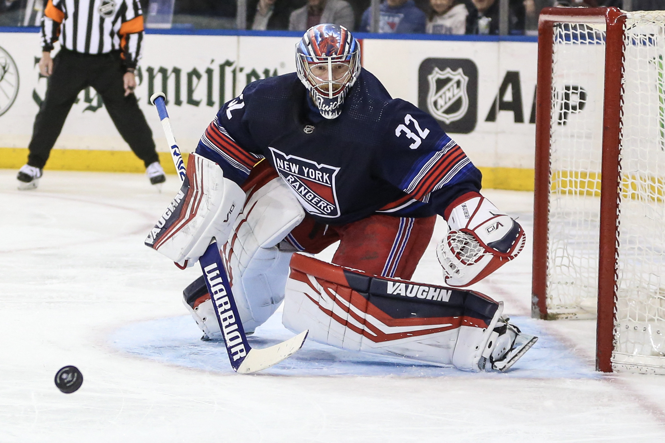 NHL roundup: Wild end skid, top reeling Blackhawks | Reuters