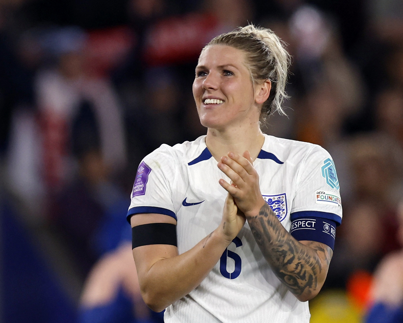 Turner replaces injured Bright in England squad | Reuters