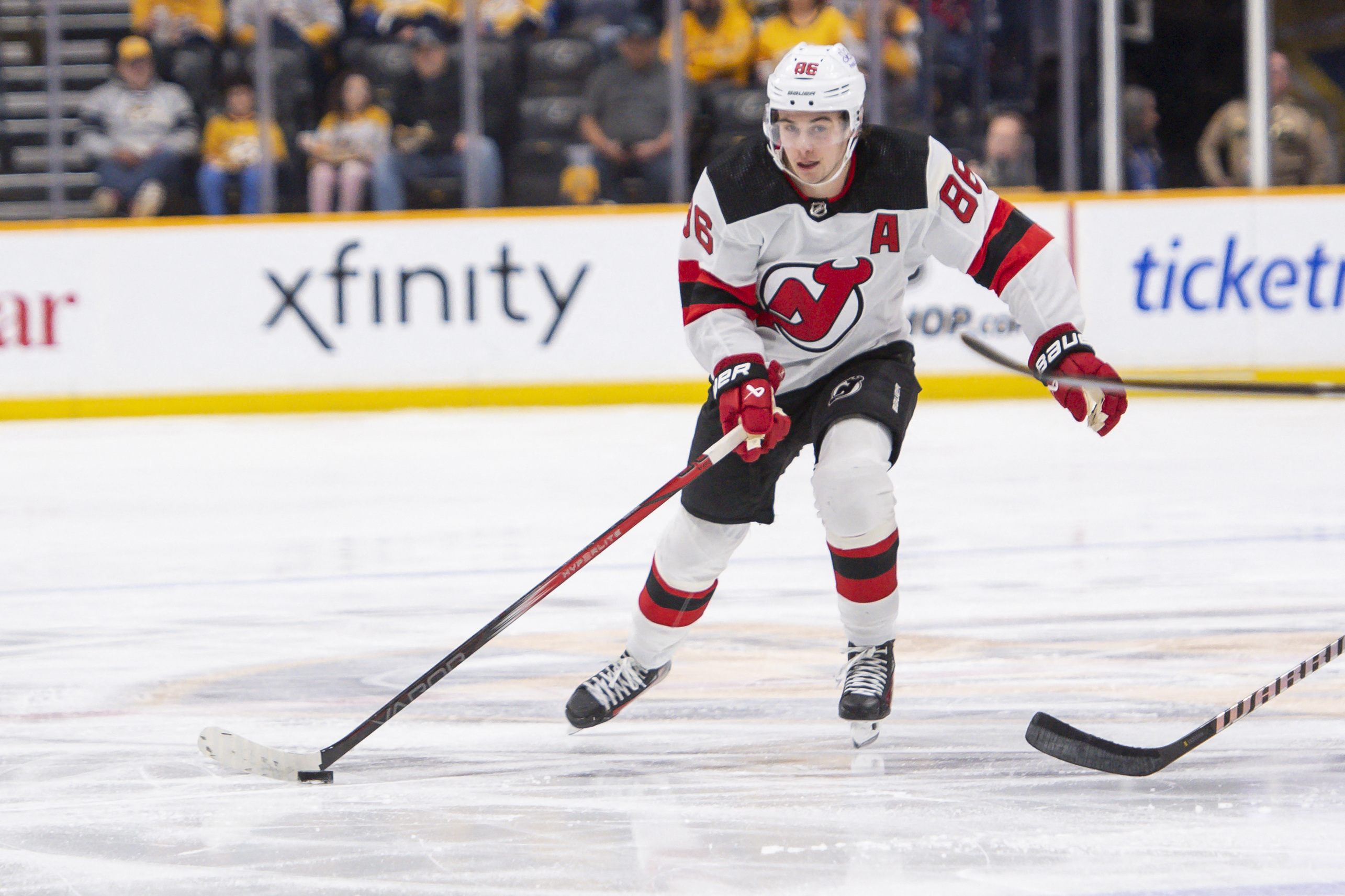 Devils put together back-to-back wins by topping Predators | Reuters