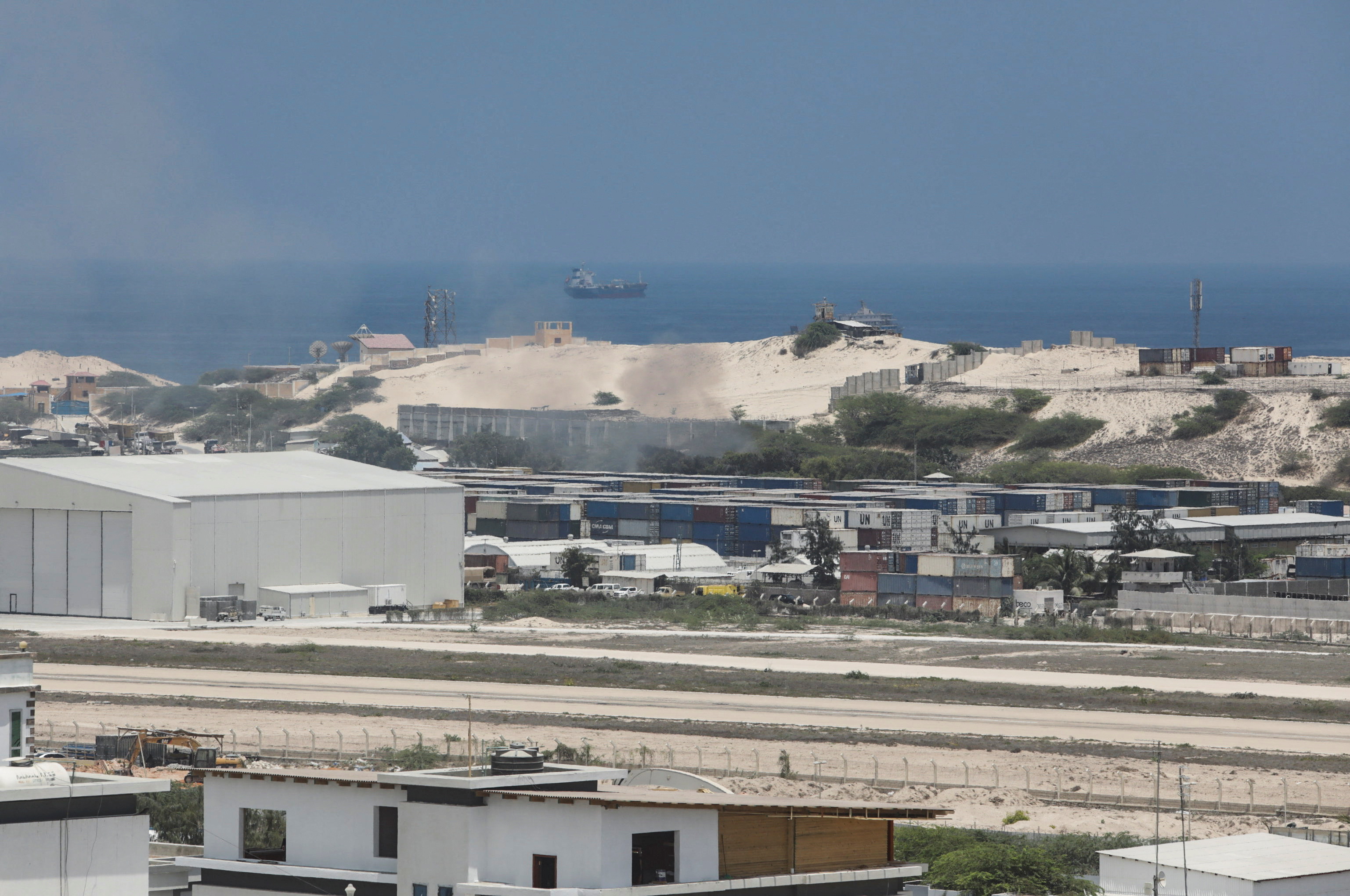 Somali forces kill two gunmen trying to enter Mogadishu army base ...